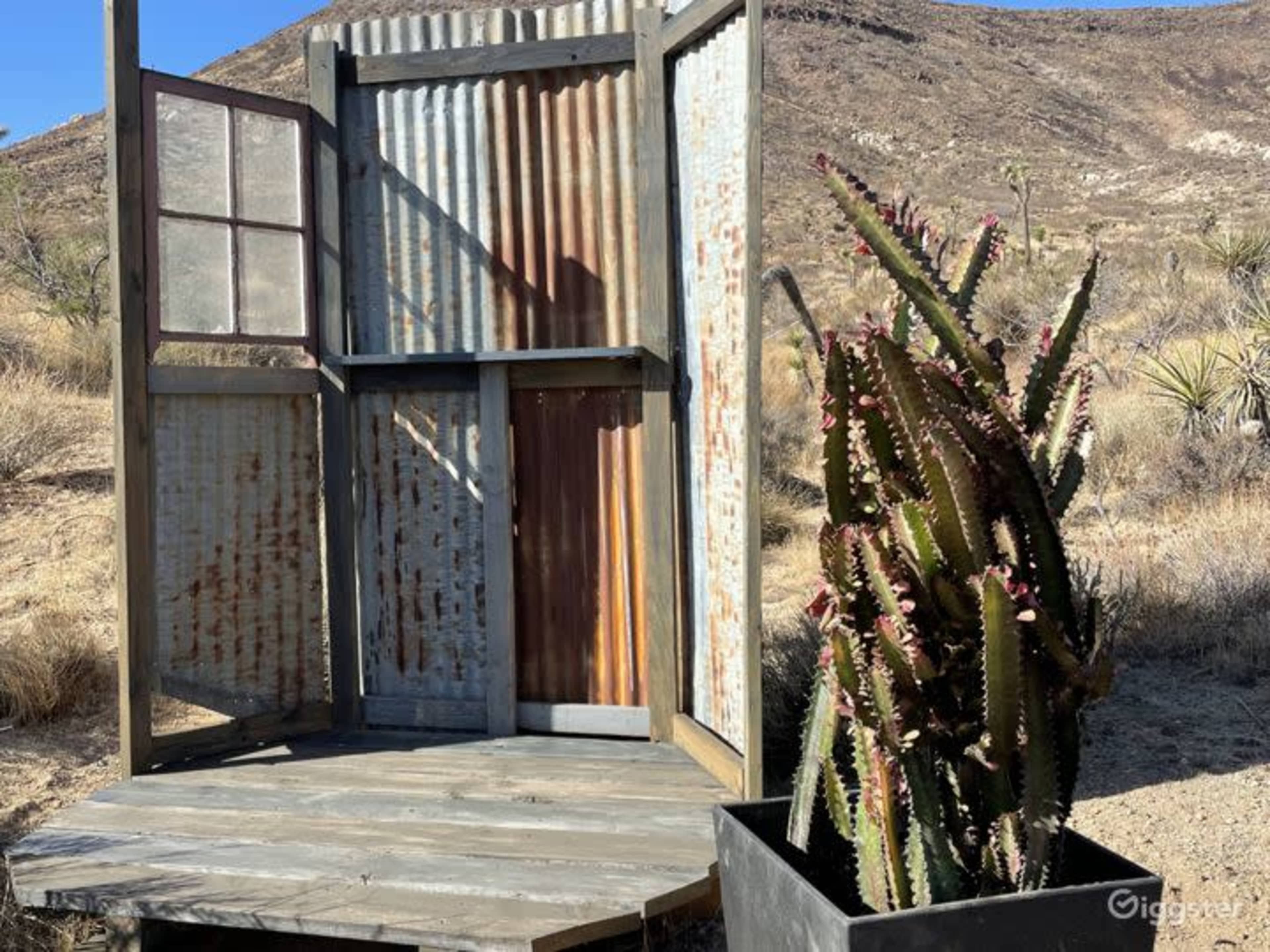 60 acres of rustic desert escape with mountain views, Pioneertown, CA ...