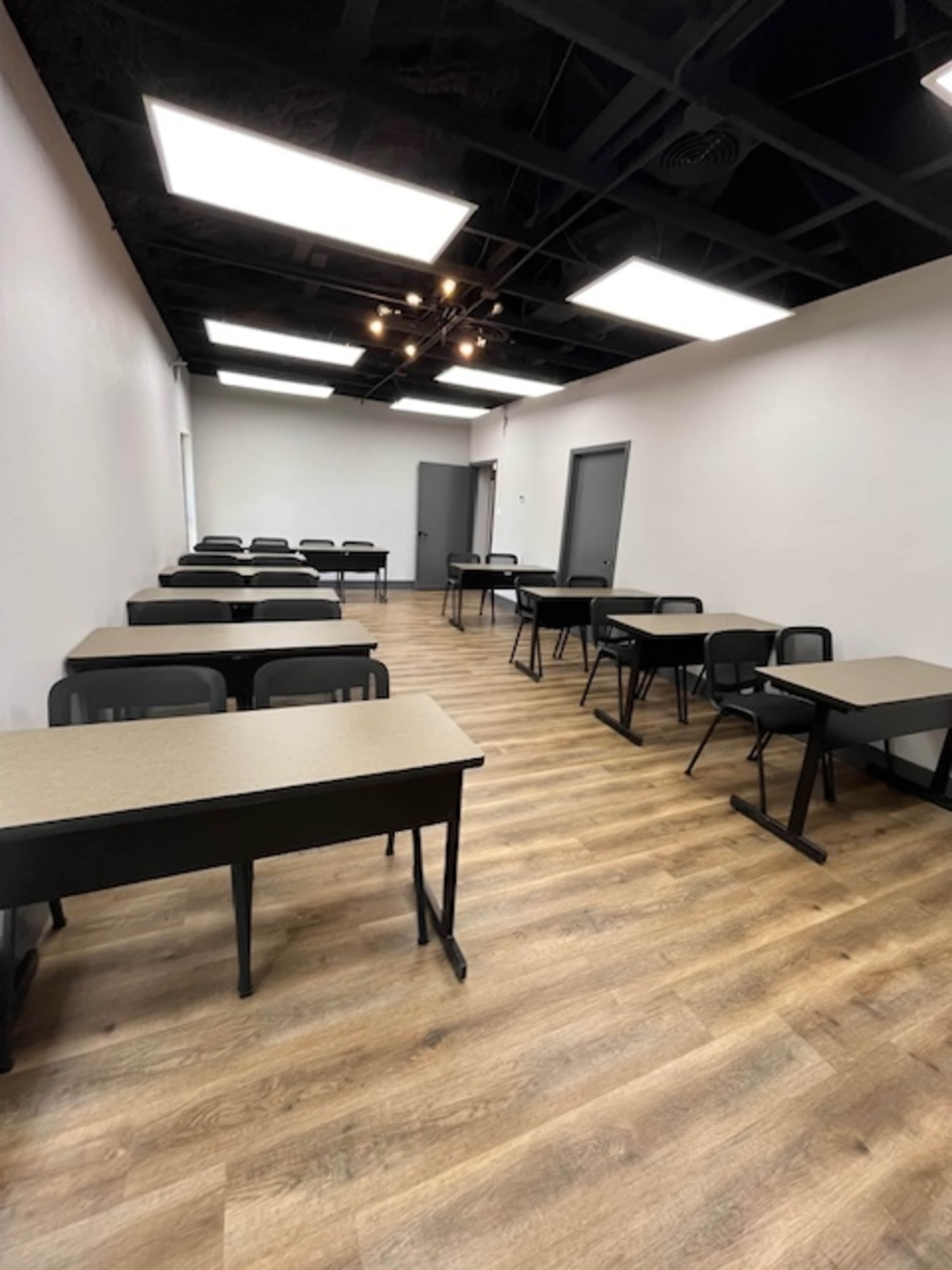 Training Space with Screens and Whiteboards in heart of Arlington, TX ...