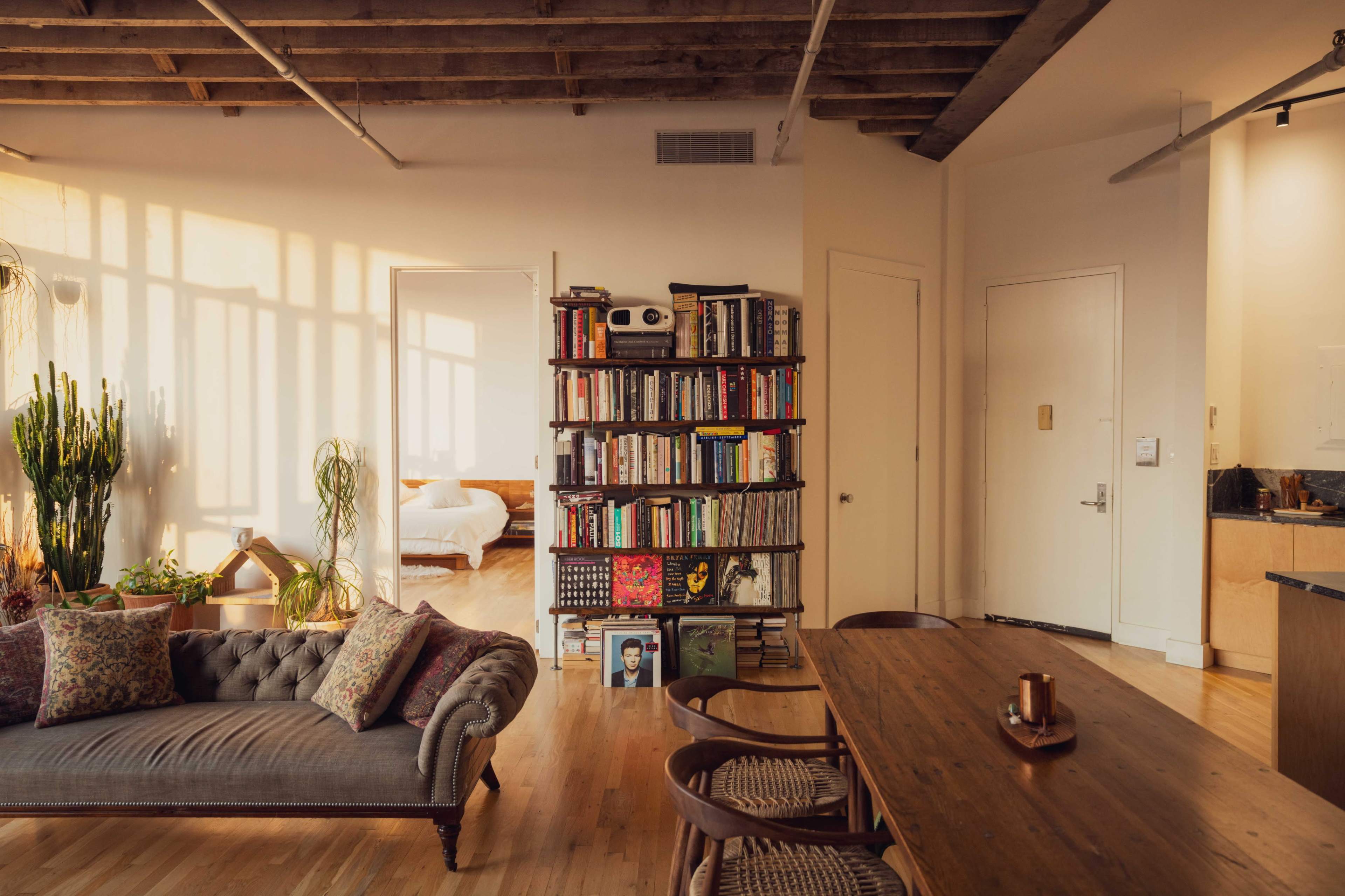 Boho Design Artist's Loft with Modern Kitchen & Bedroom, Brooklyn, NY ...