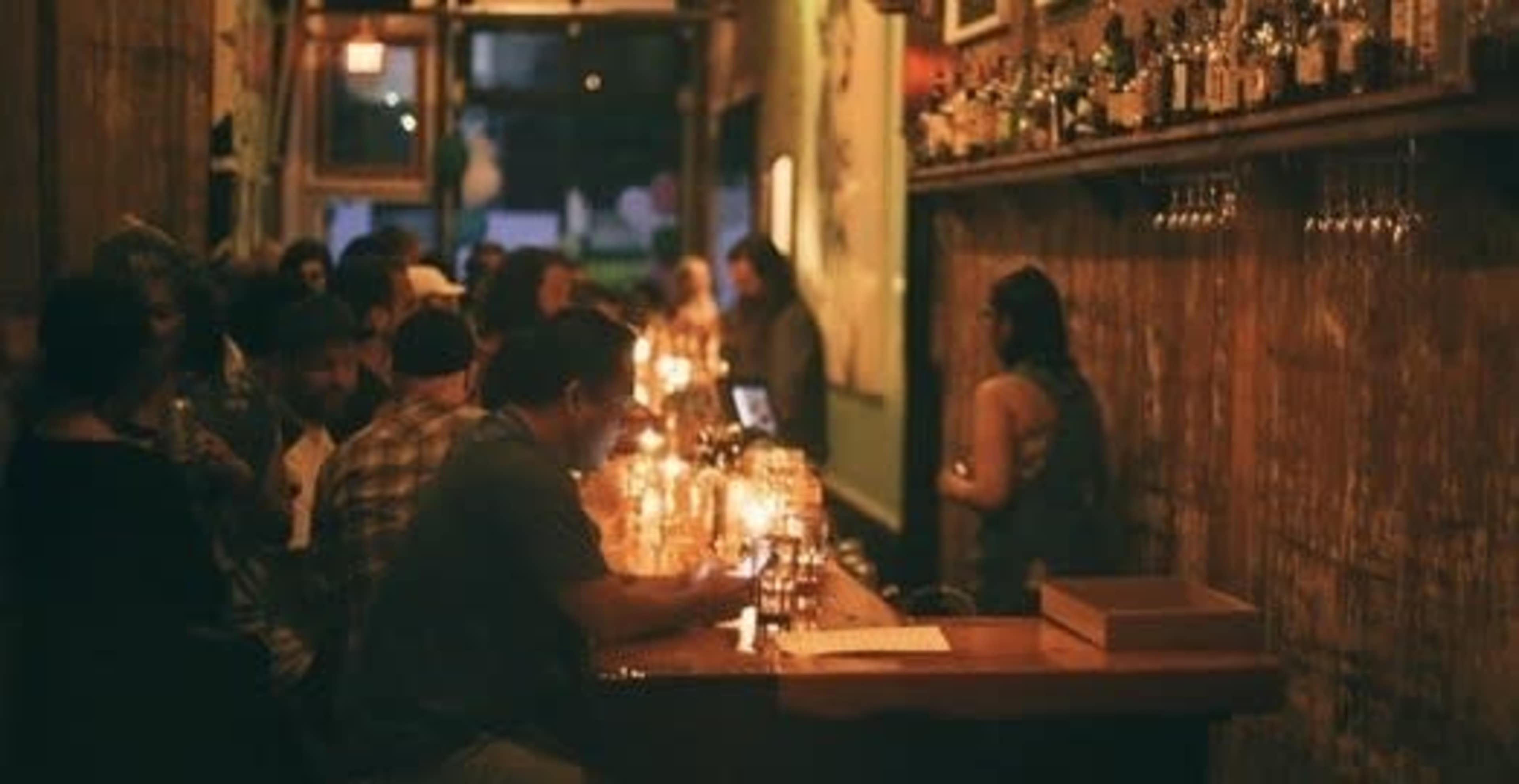 The Boxcar - Cocktail and Draft Bar, vancouver | Event | Peerspace