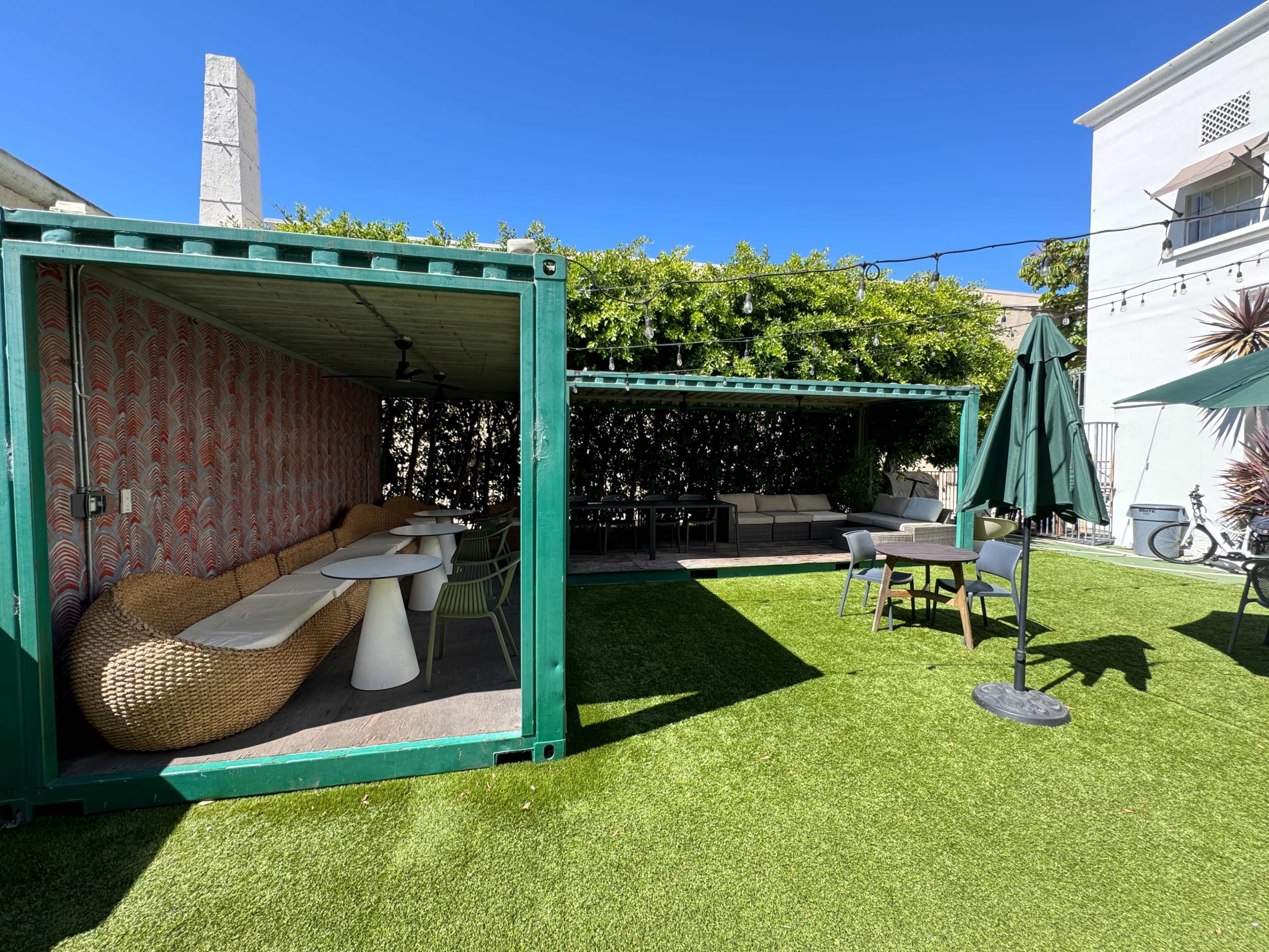 Downtown Urban Courtyard, Santa Barbara, CA | Event | Peerspace