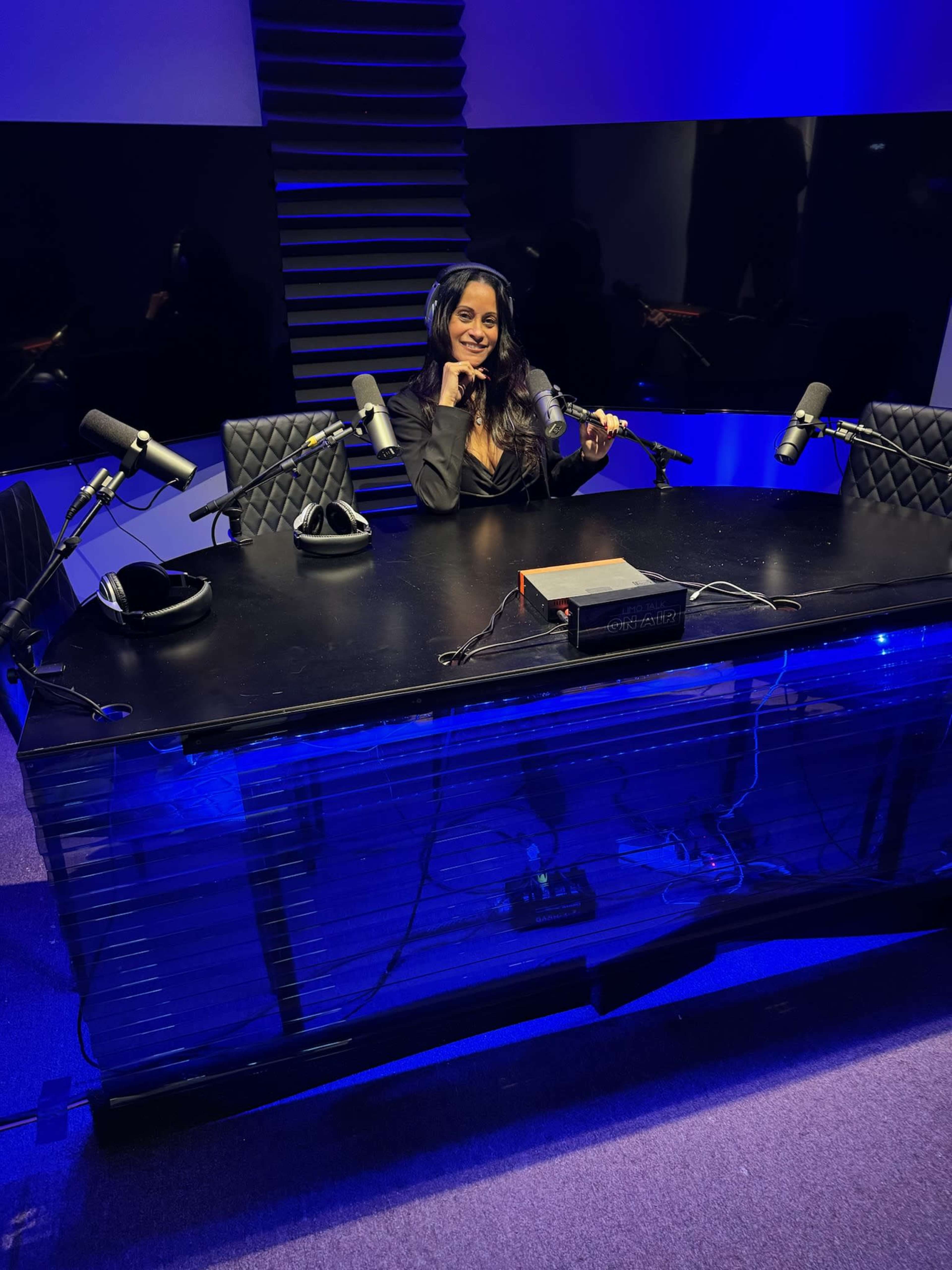 State-of-the-art broadcast set for Podcasting, TV, Radio, & Content ...