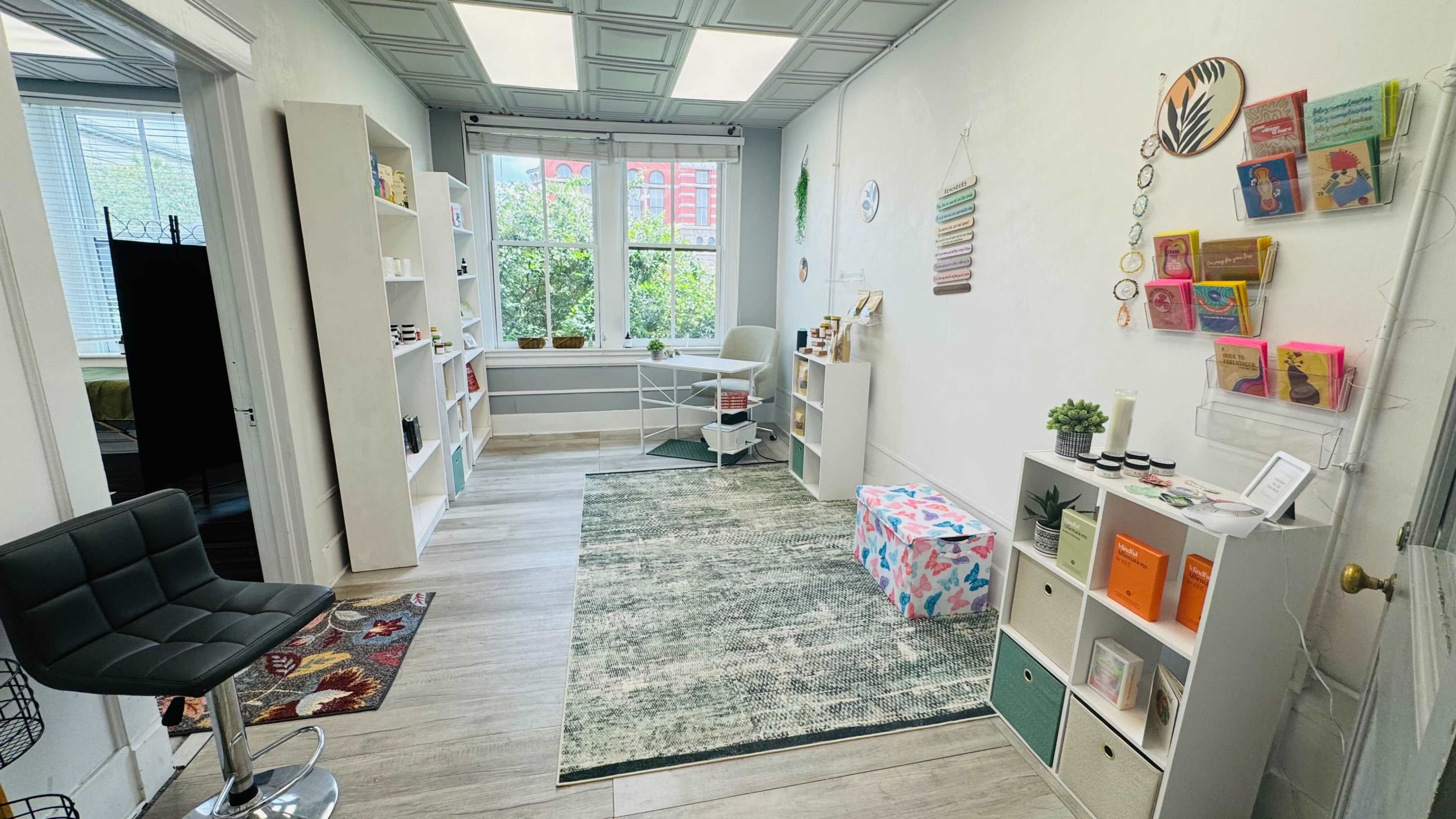 Tend and Mend Healing Studio | Downtown healing space for gatherings ...