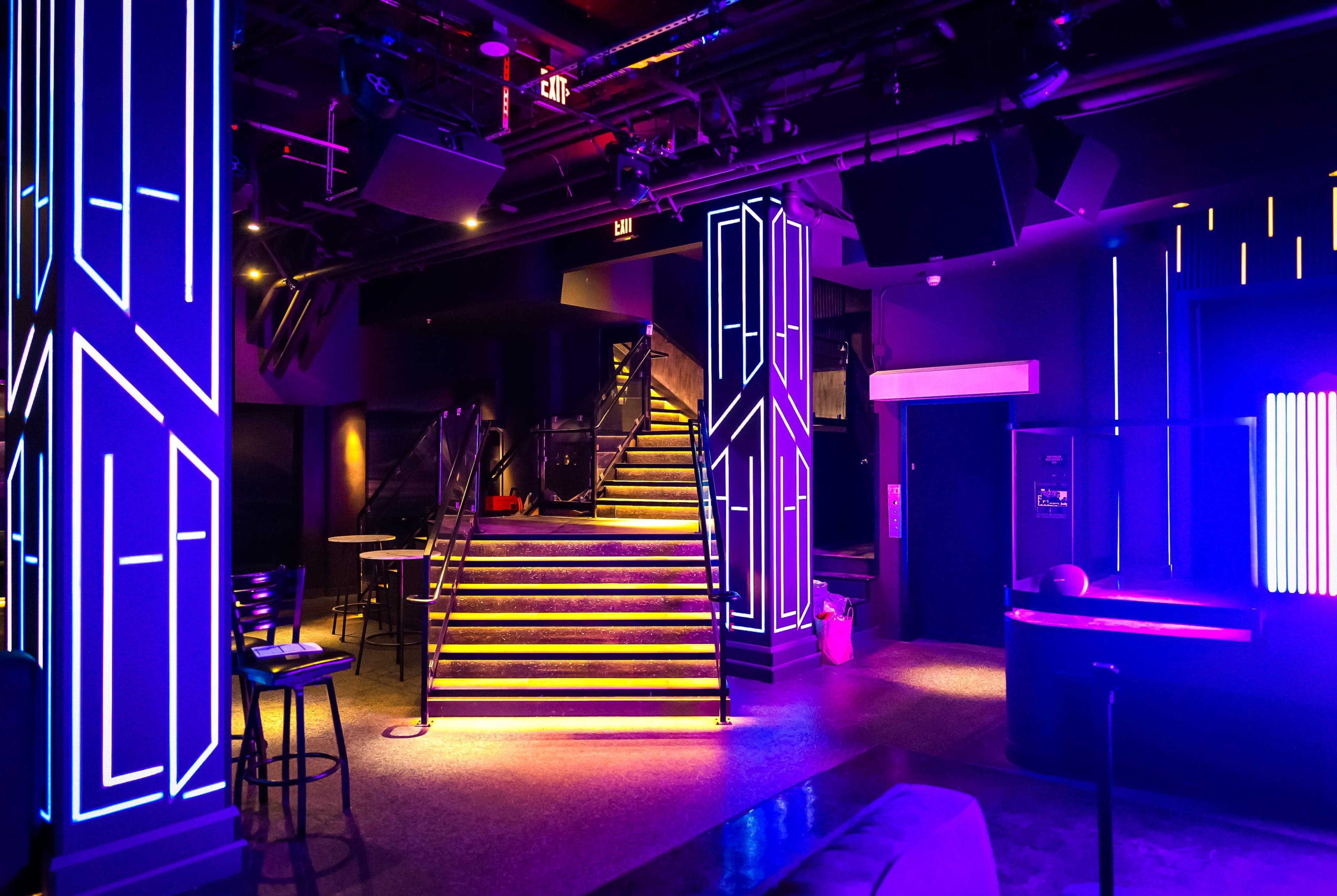 West 8 Night Club | West 8 Nightclub, los angeles, CA | Production ...
