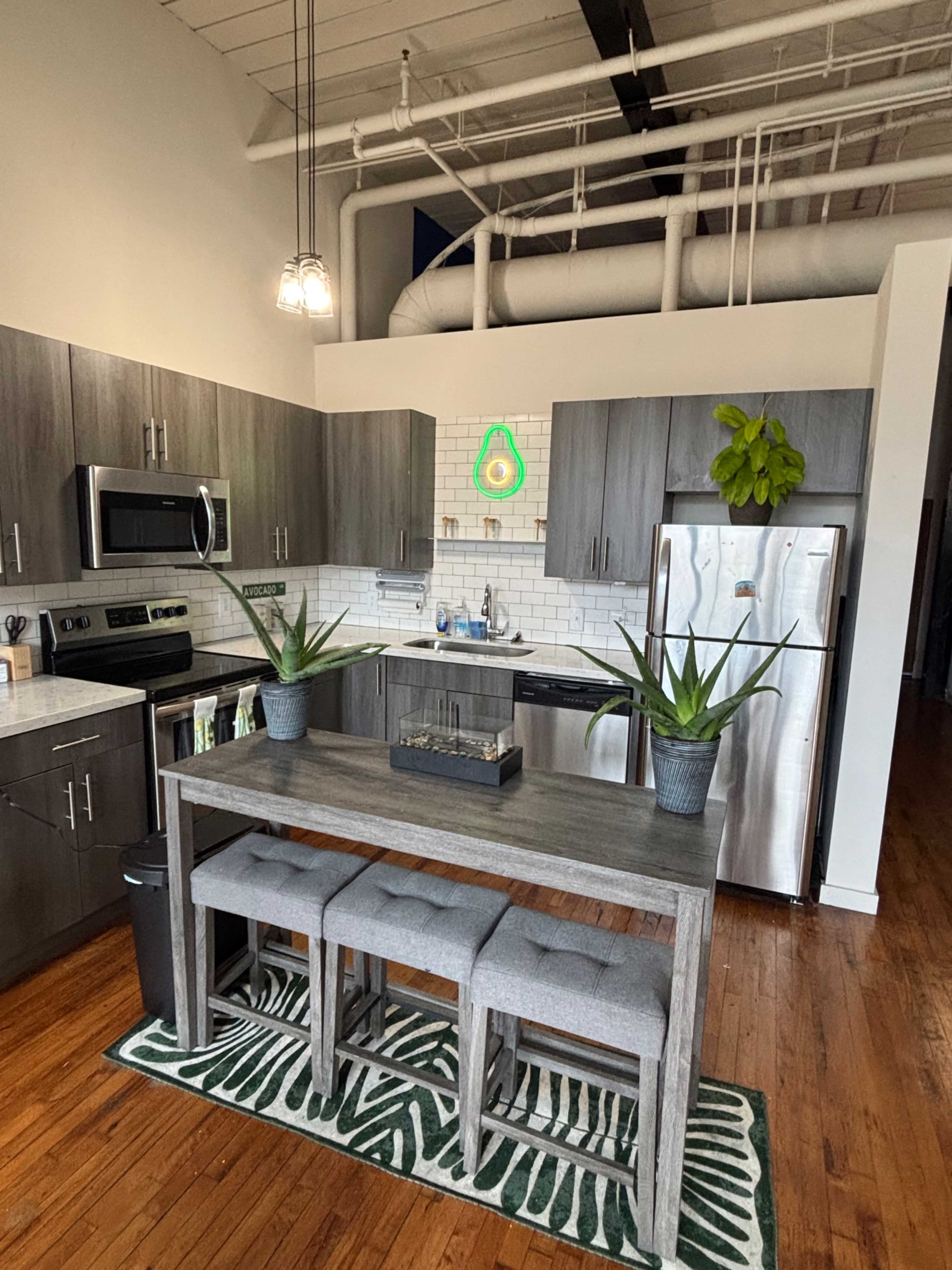 GreenHouse | Loft Vibes, Atlanta, GA | Production | Peerspace