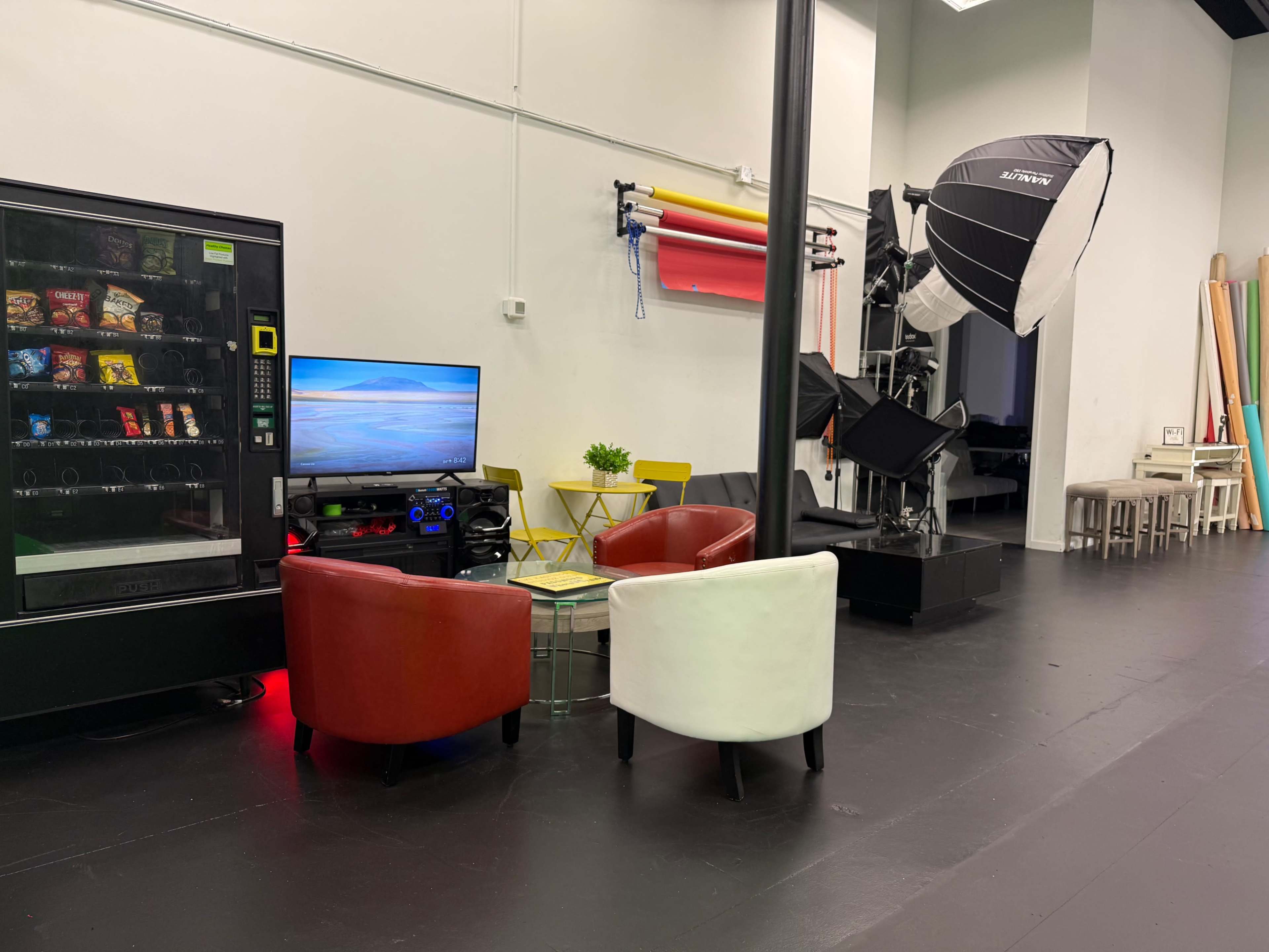 KK Entertainment Studioz | ENTIRE 3500 Sq ft Creative Space Green ...