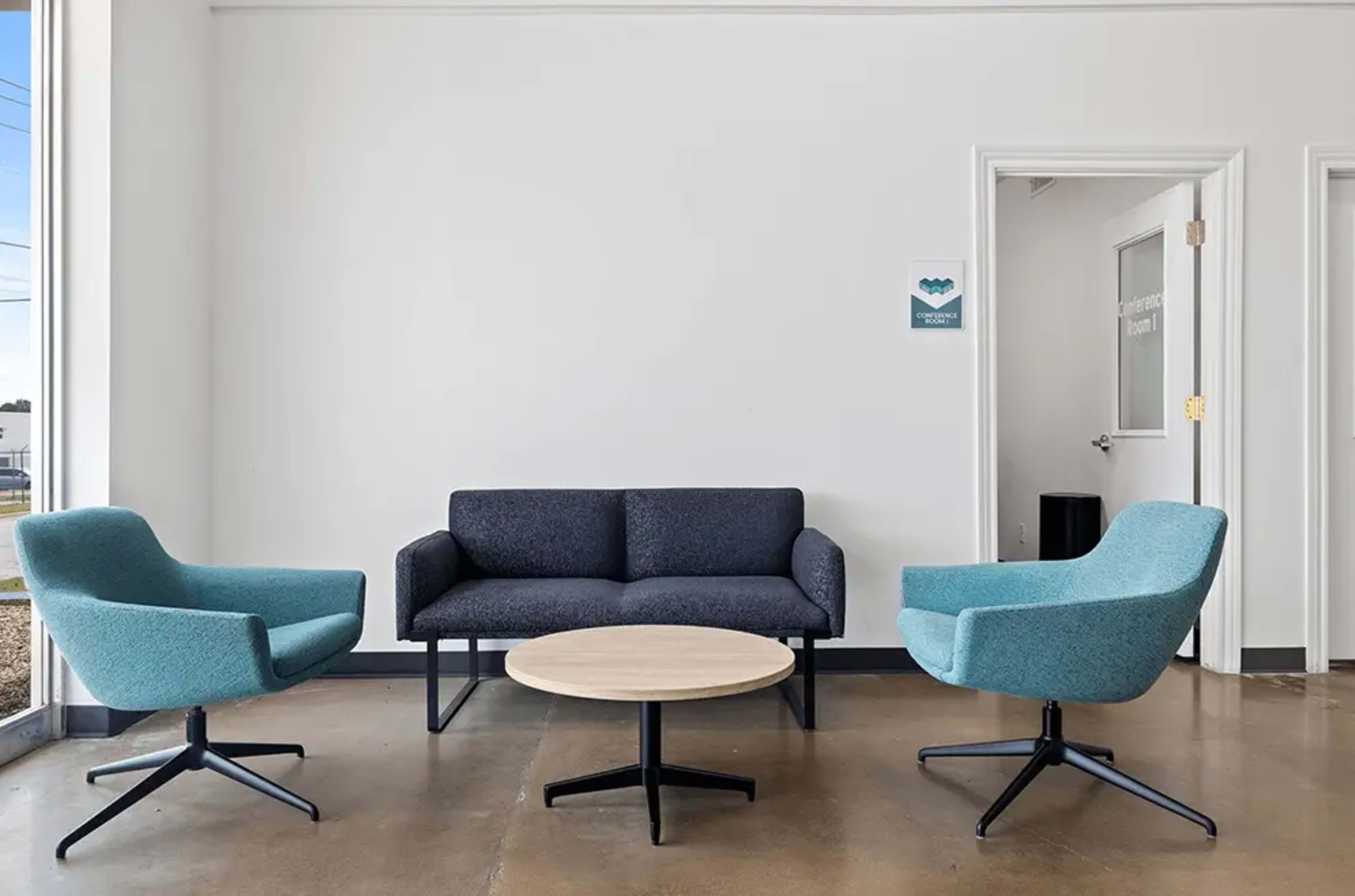 Stylish & Secure Conference Room with Premium Amenities, Fort Worth, TX ...