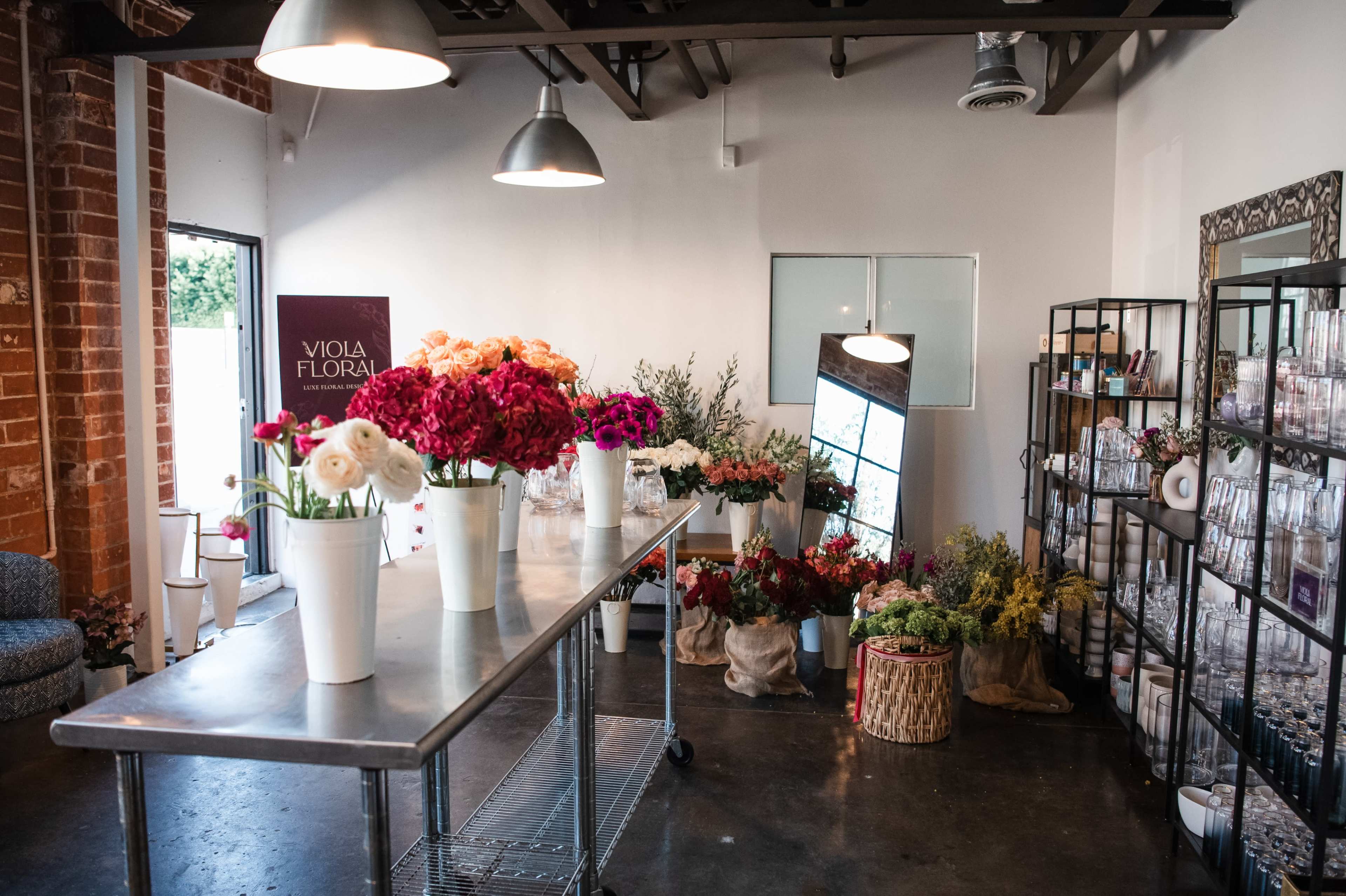Santa Monica Design Studio Filled With Flowers and Natural Light, Santa ...