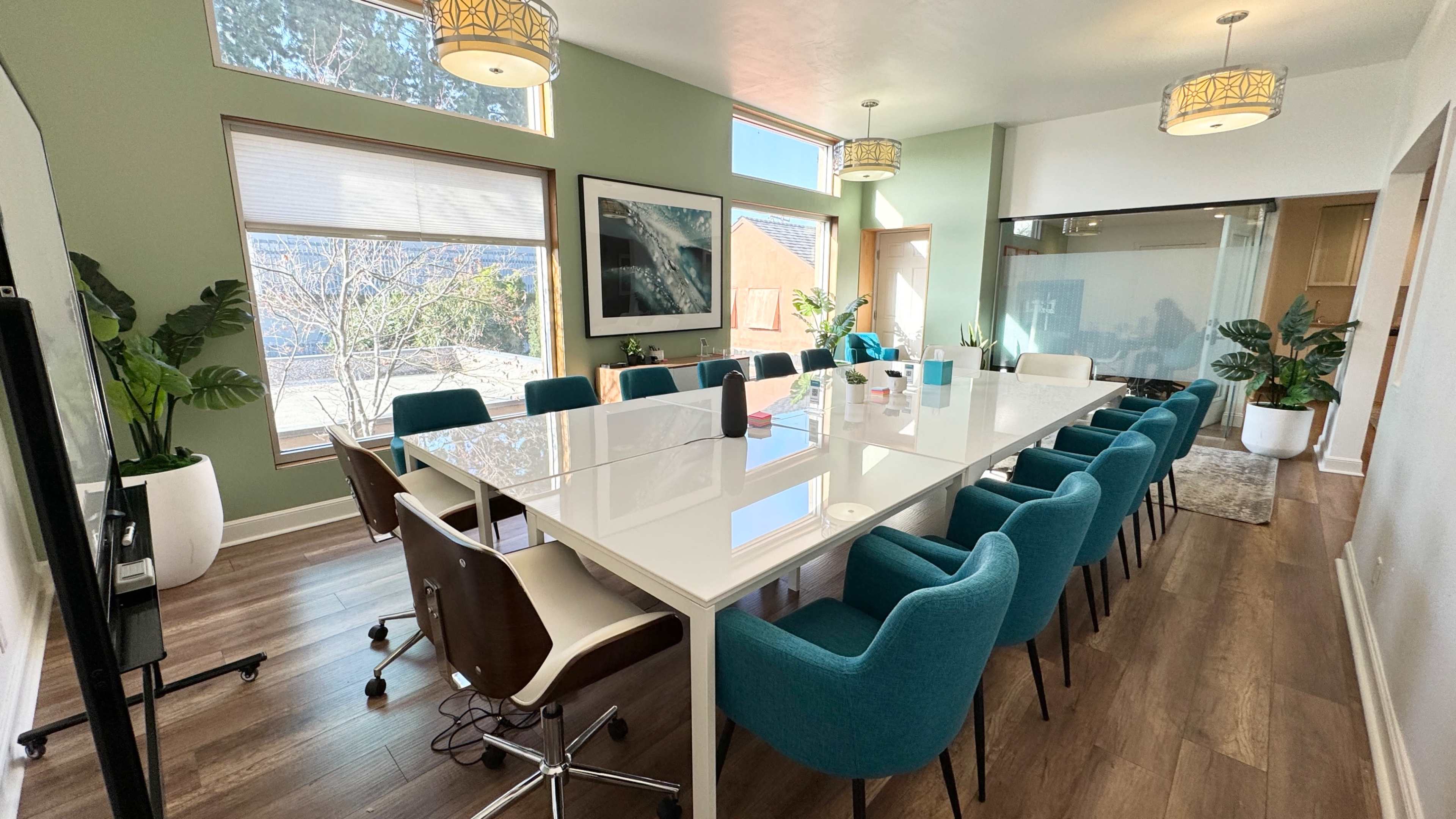 Teamworks Executive Suites | Perfect space for Team Meetings ...