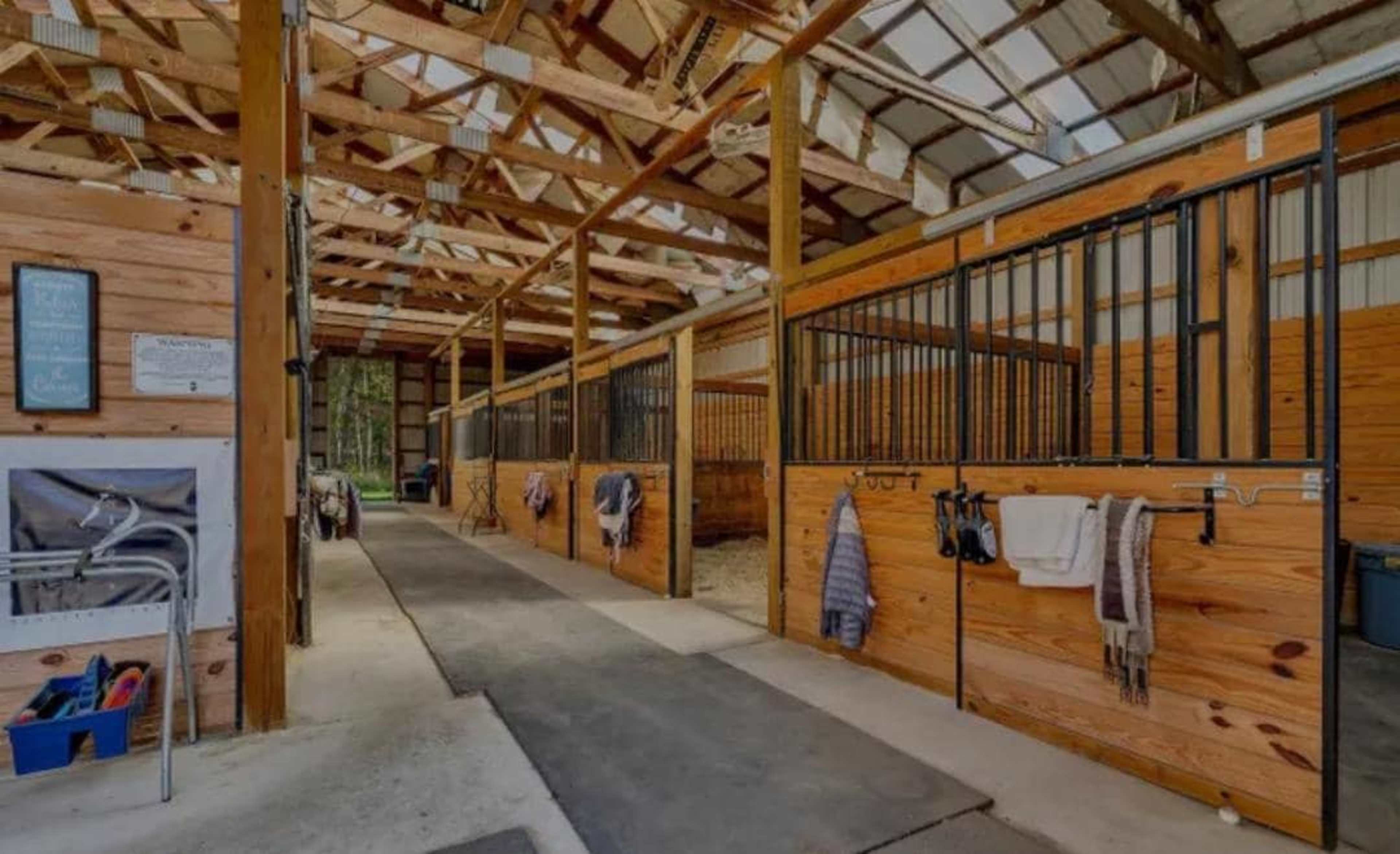 Serene Getaways | Rustic Equestrian Barn with Outdoor Arena on 20 ...