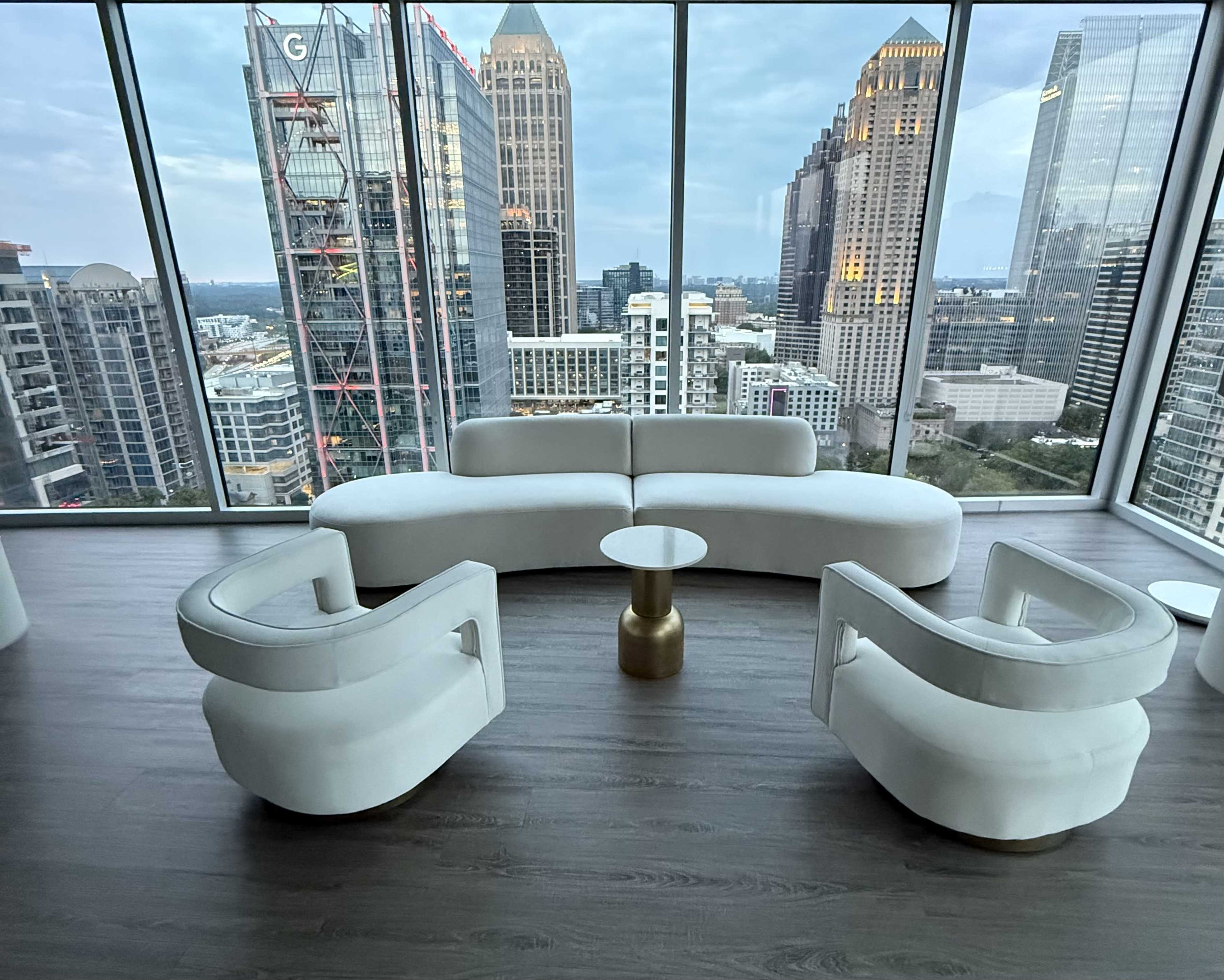 Gish Studios | Modern Atlanta Penthouse with Unmatched Skyline Views ...