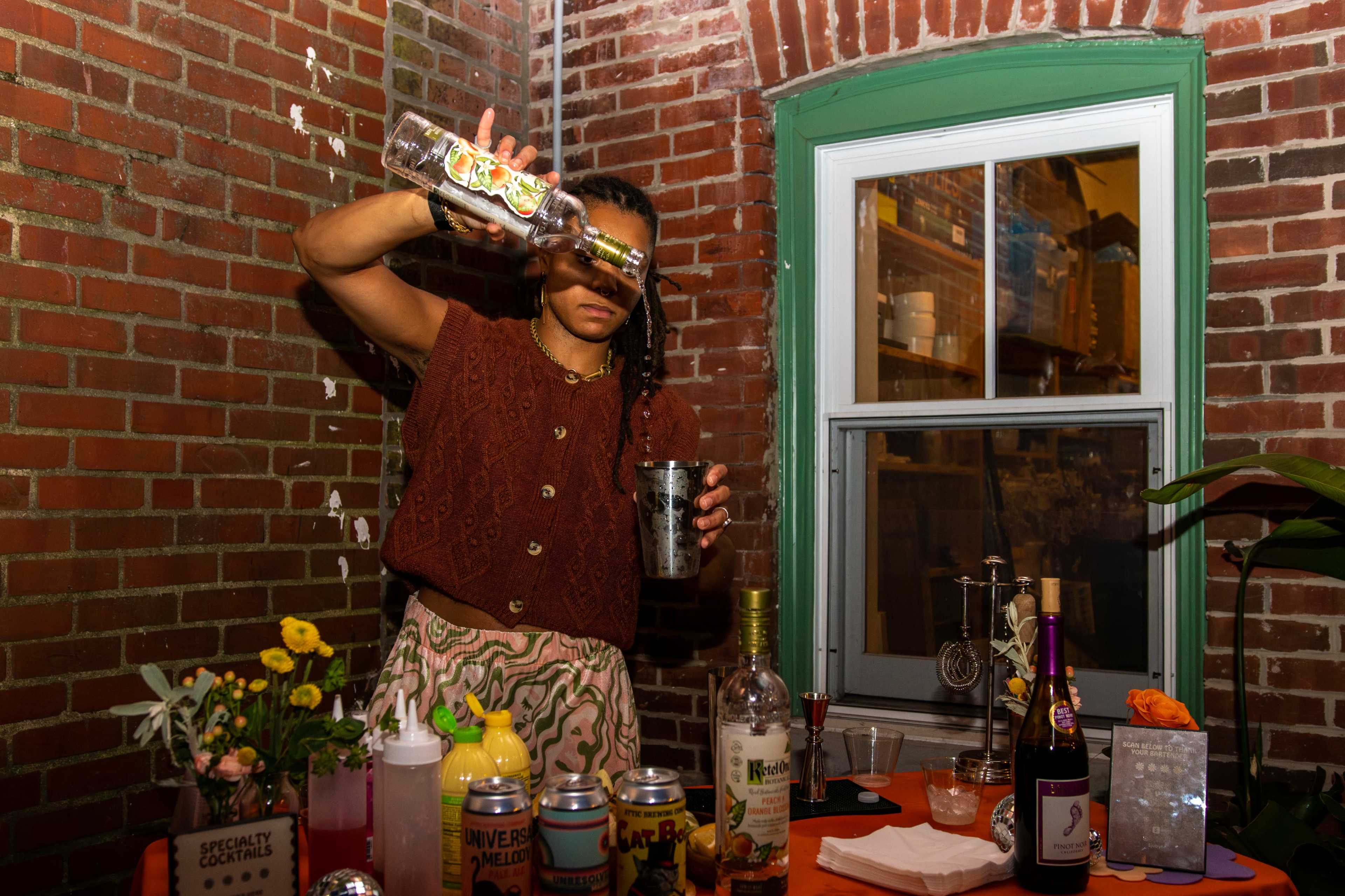 Outdoor Courtyard and Urban Oasis in Historic Germantown, Philadelphia ...