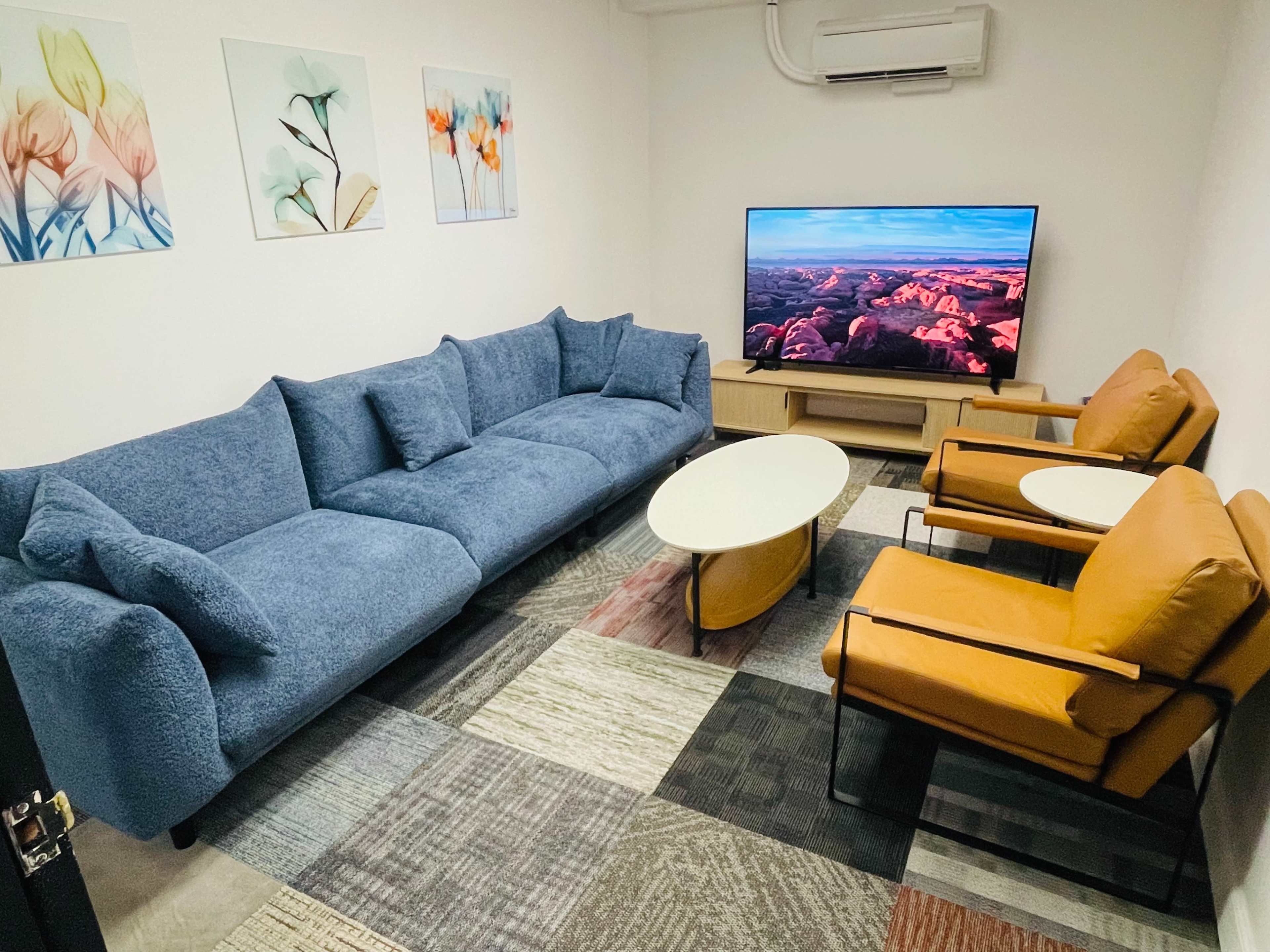 Outlet Coworking | Private Meeting Room with Relaxed Atmosphere at ...