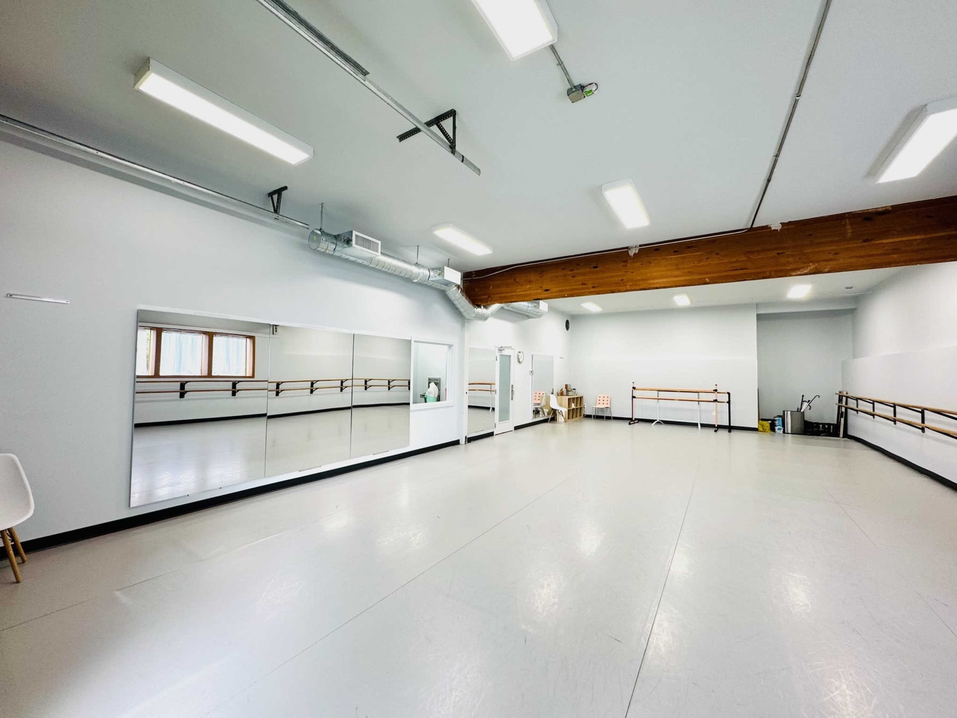 BelArts Ballet/Emerald Ballet Theatre | Ruby Studio - 1000sf Ballet ...