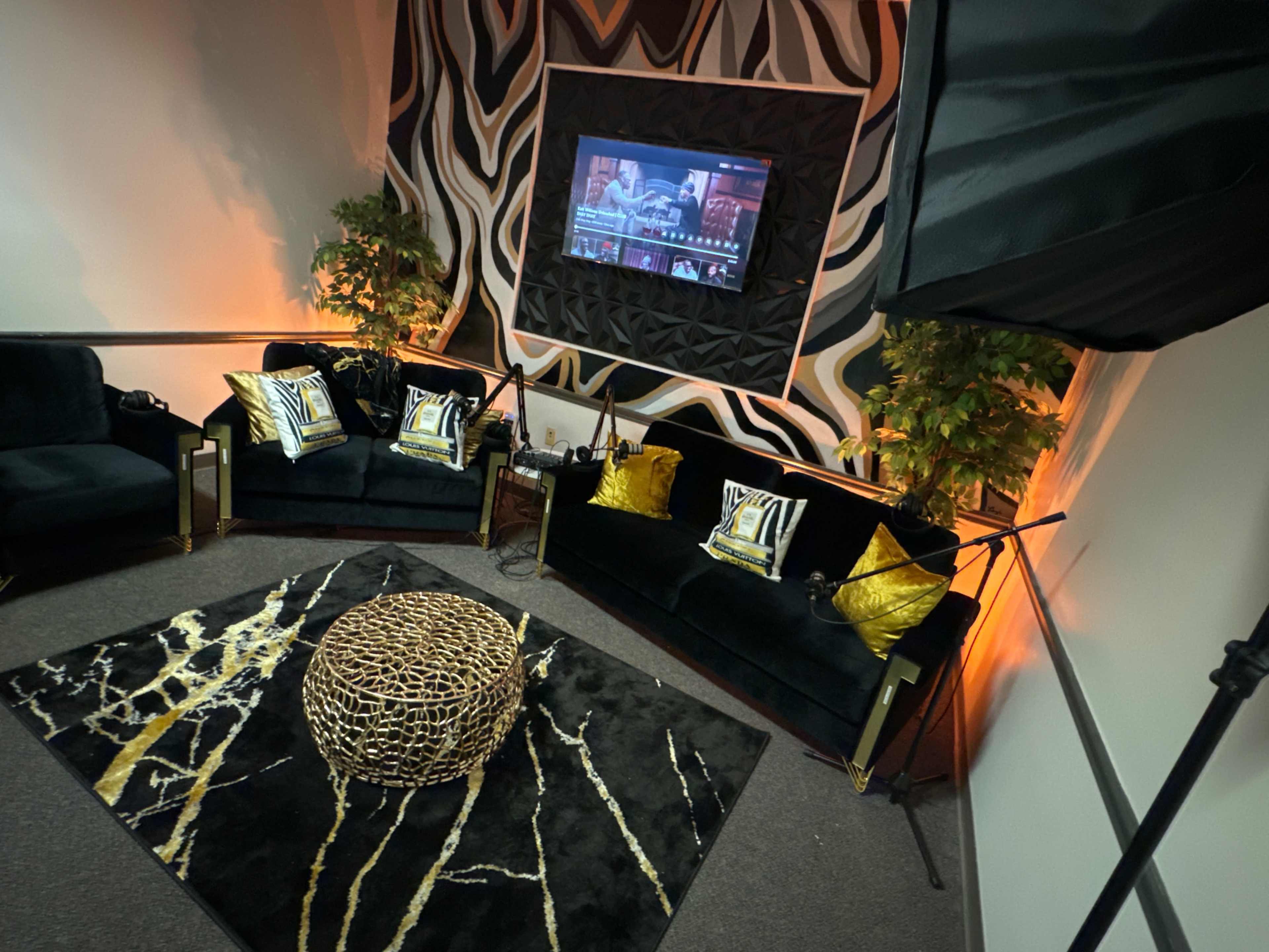 POD cast space Atlanta, Atlanta, GA | Production | Peerspace