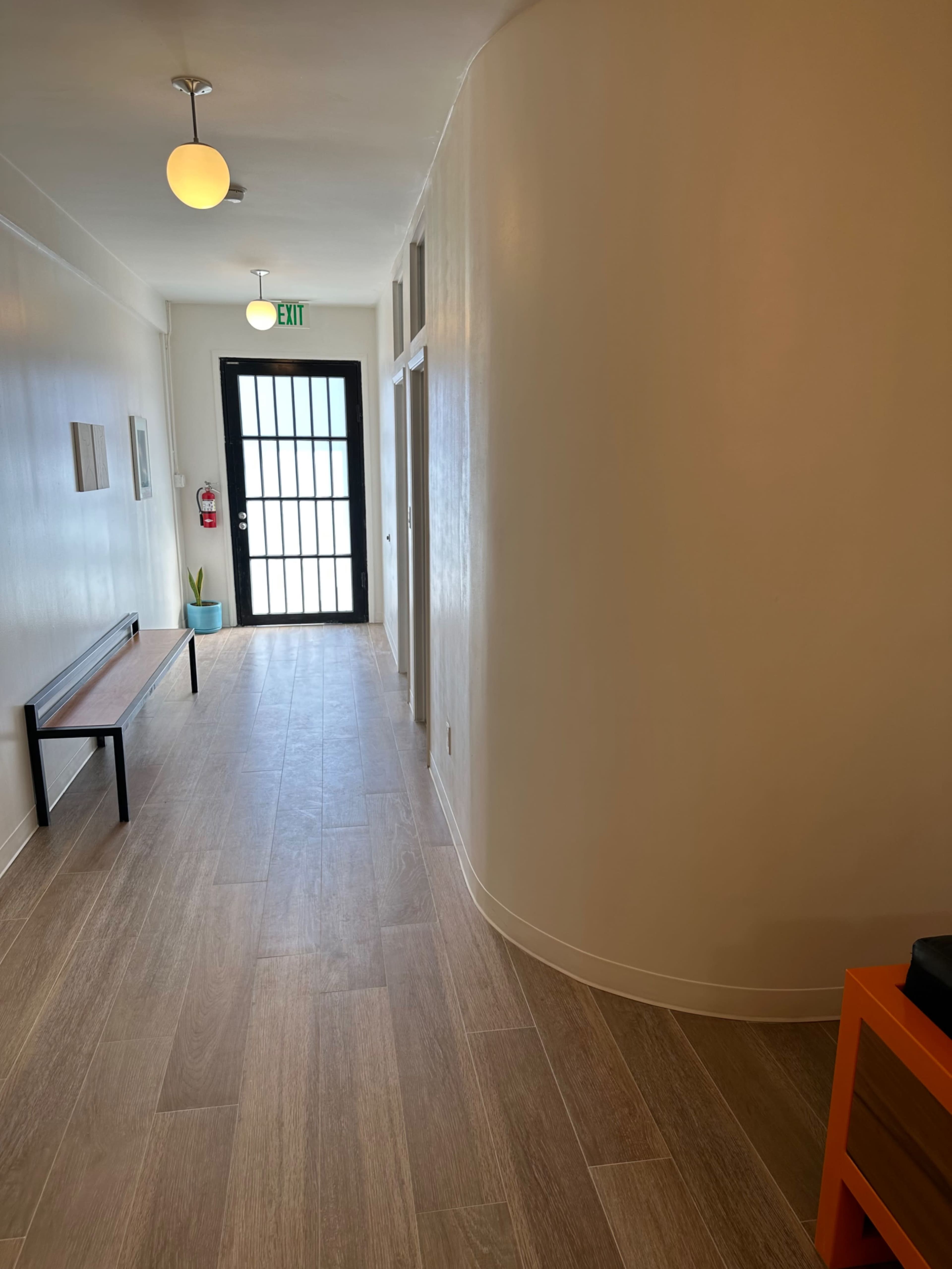 Urban modern creative space in west adams, Los angeles, CA | Production ...