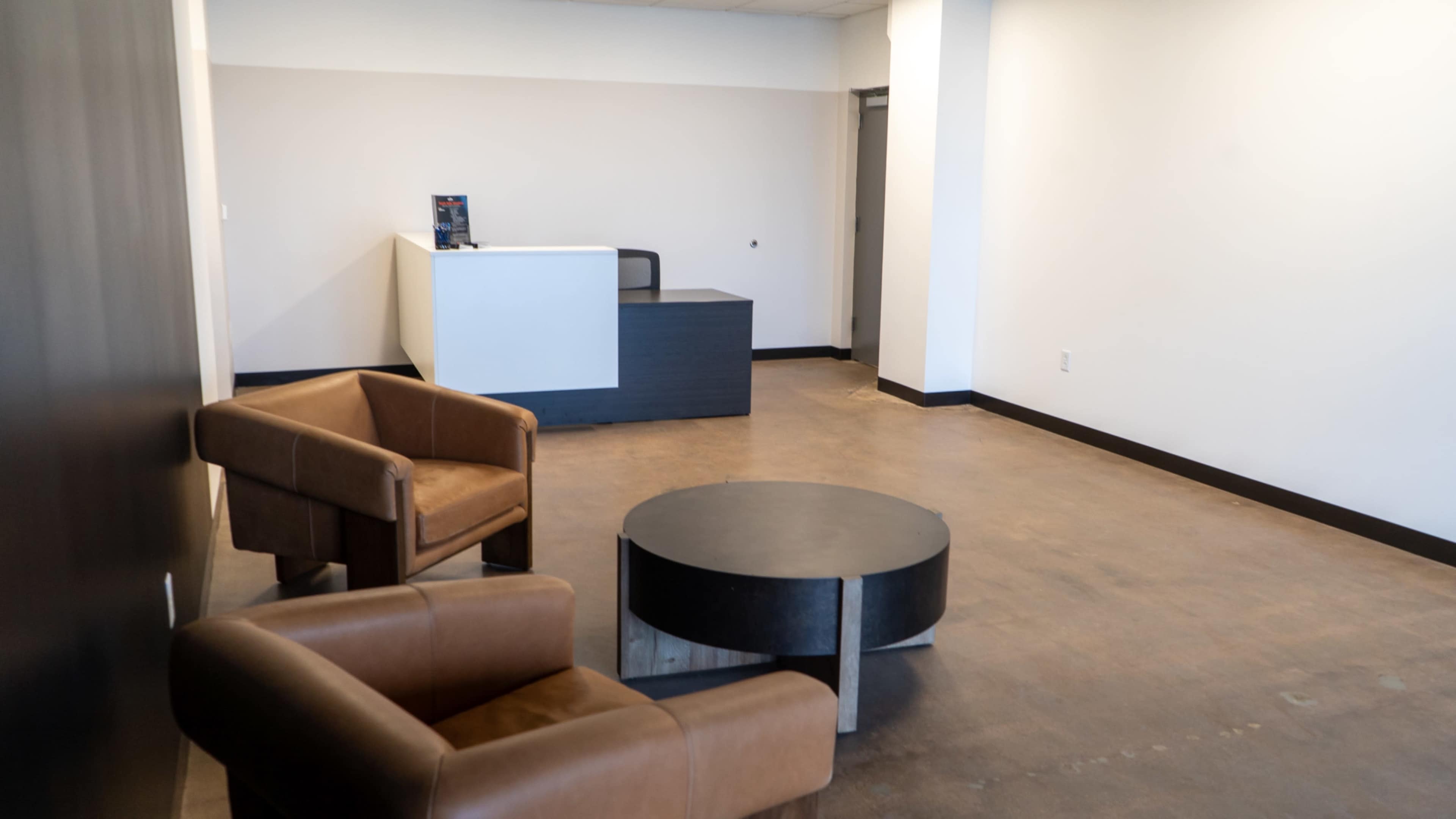 Green Room 102 near Downtown Dallas, Dallas, TX | Off-Site | Peerspace