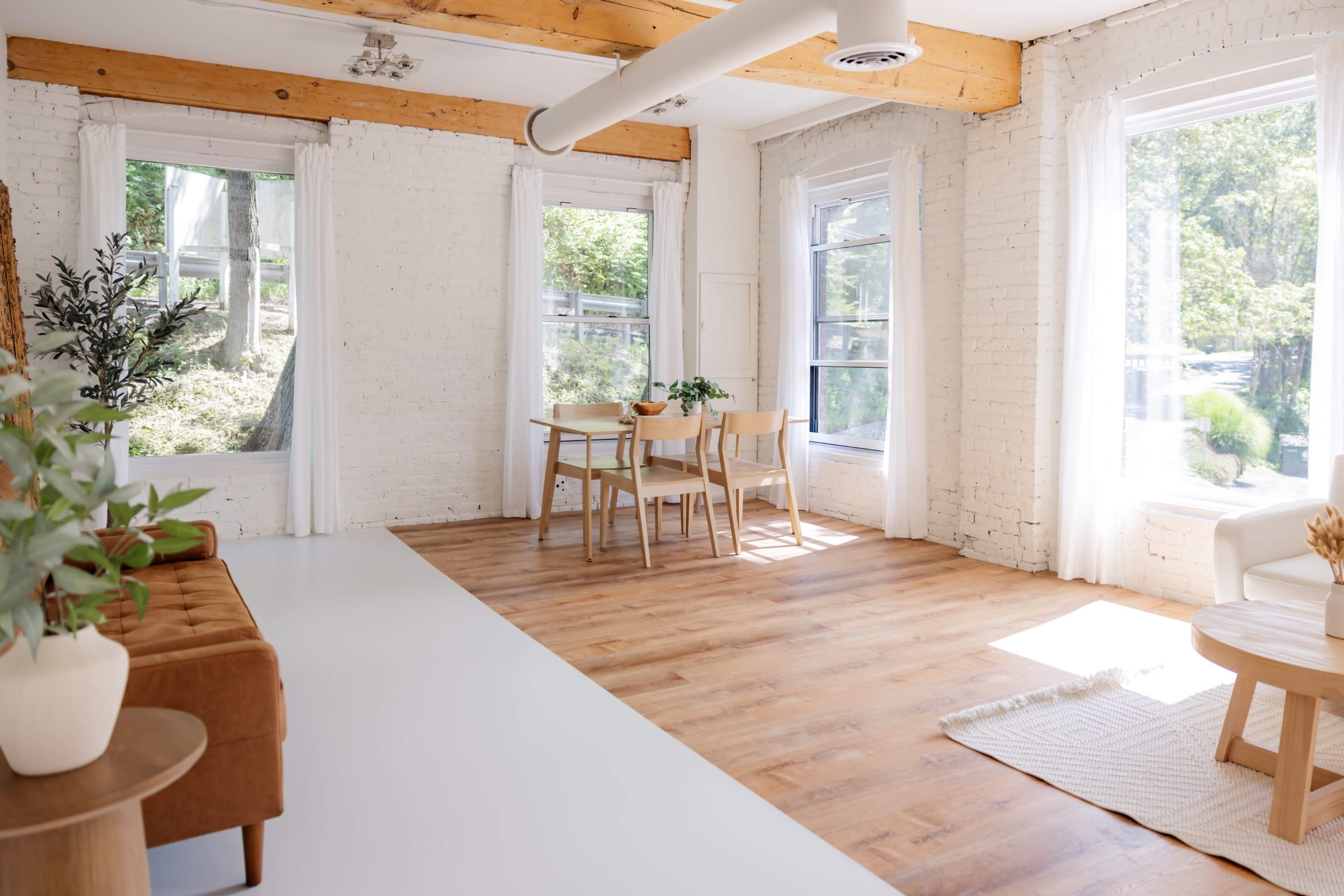 Cole Studios | Clean, Light Filled Content & Photography Studio, Sandy ...