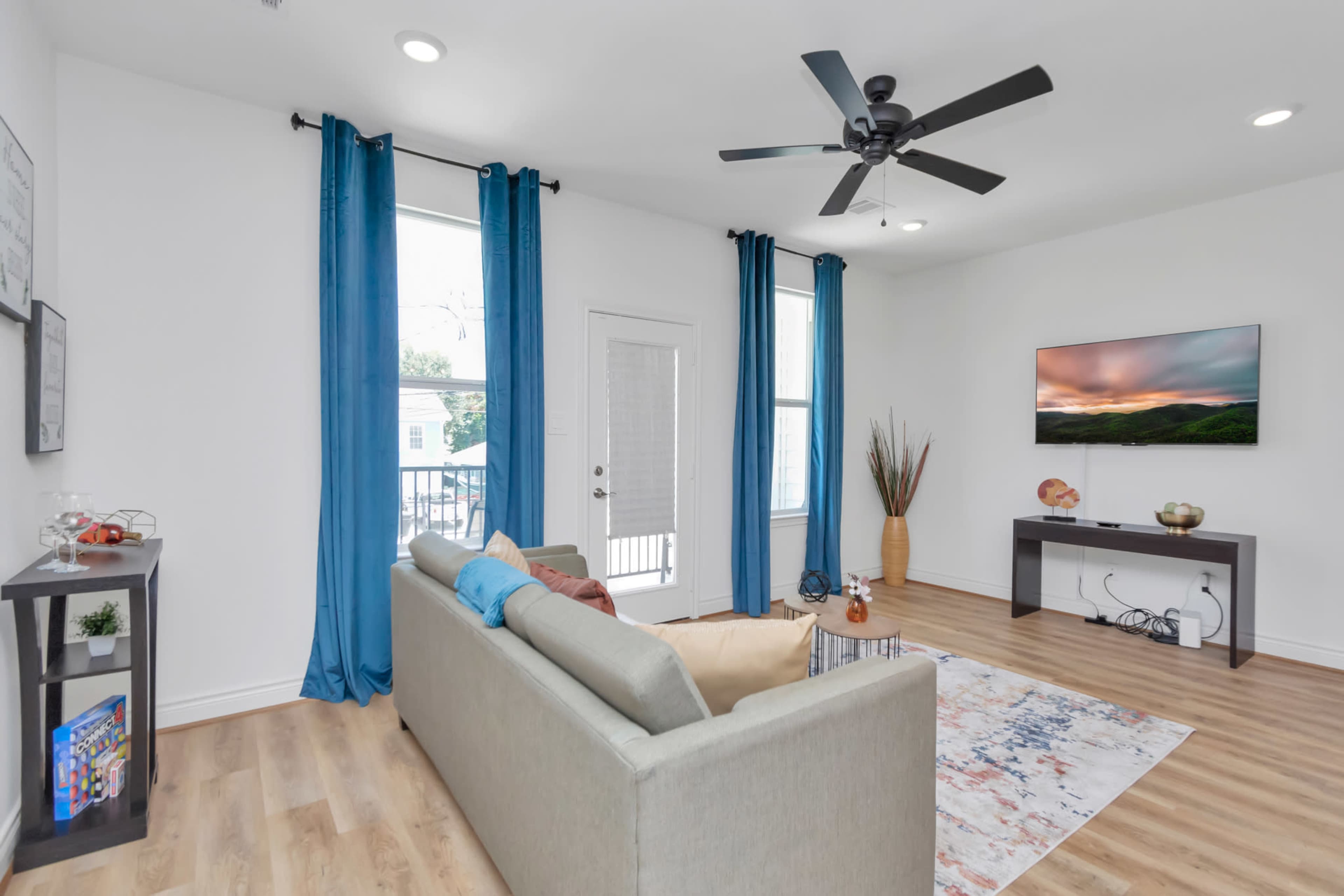 Blue Dream Houston, Houston, TX | Production | Peerspace