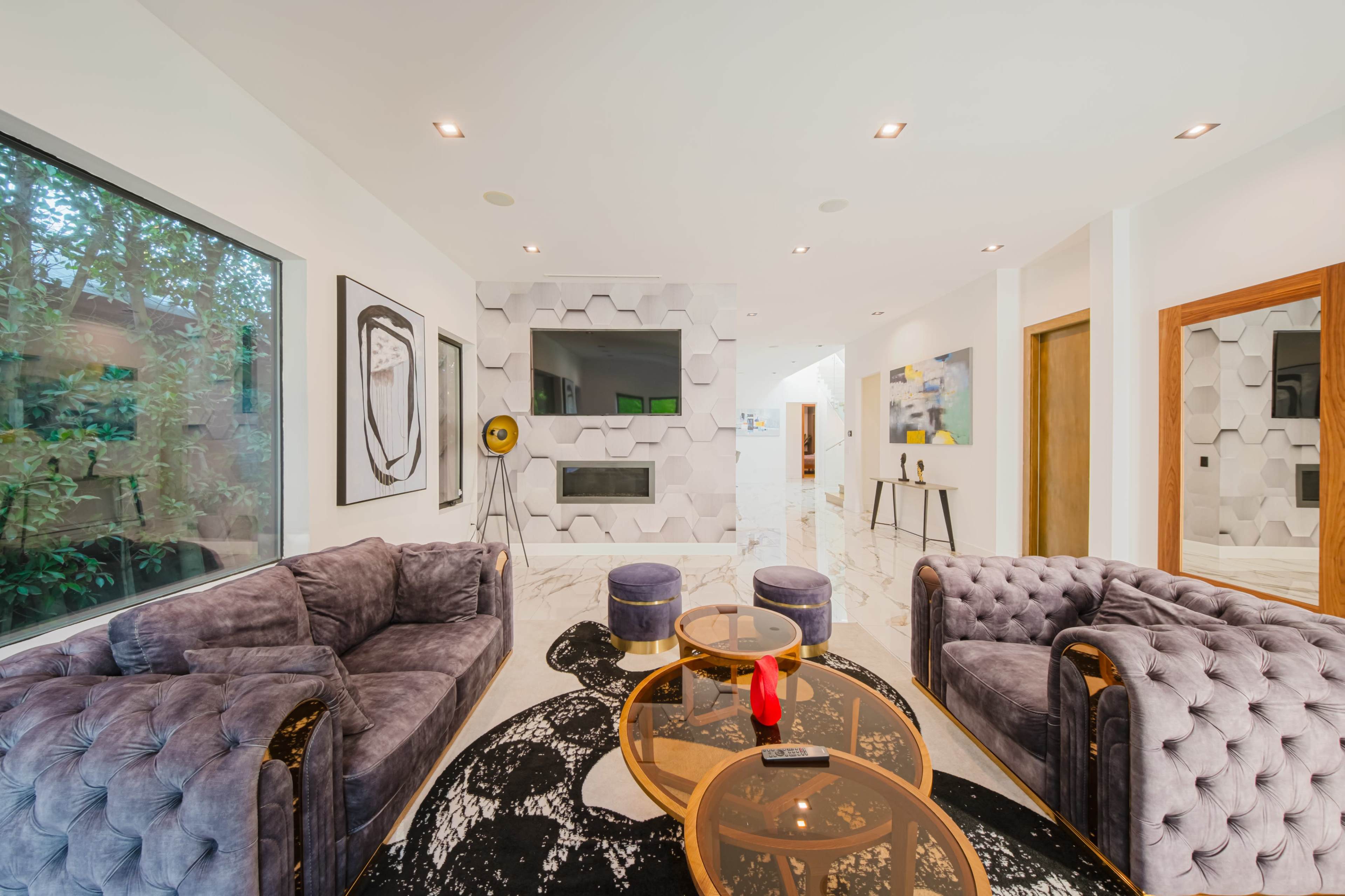 MODERN HIGH END OASIS HILLSIDE VIEWS, Sherman Oaks, CA | Event | Peerspace