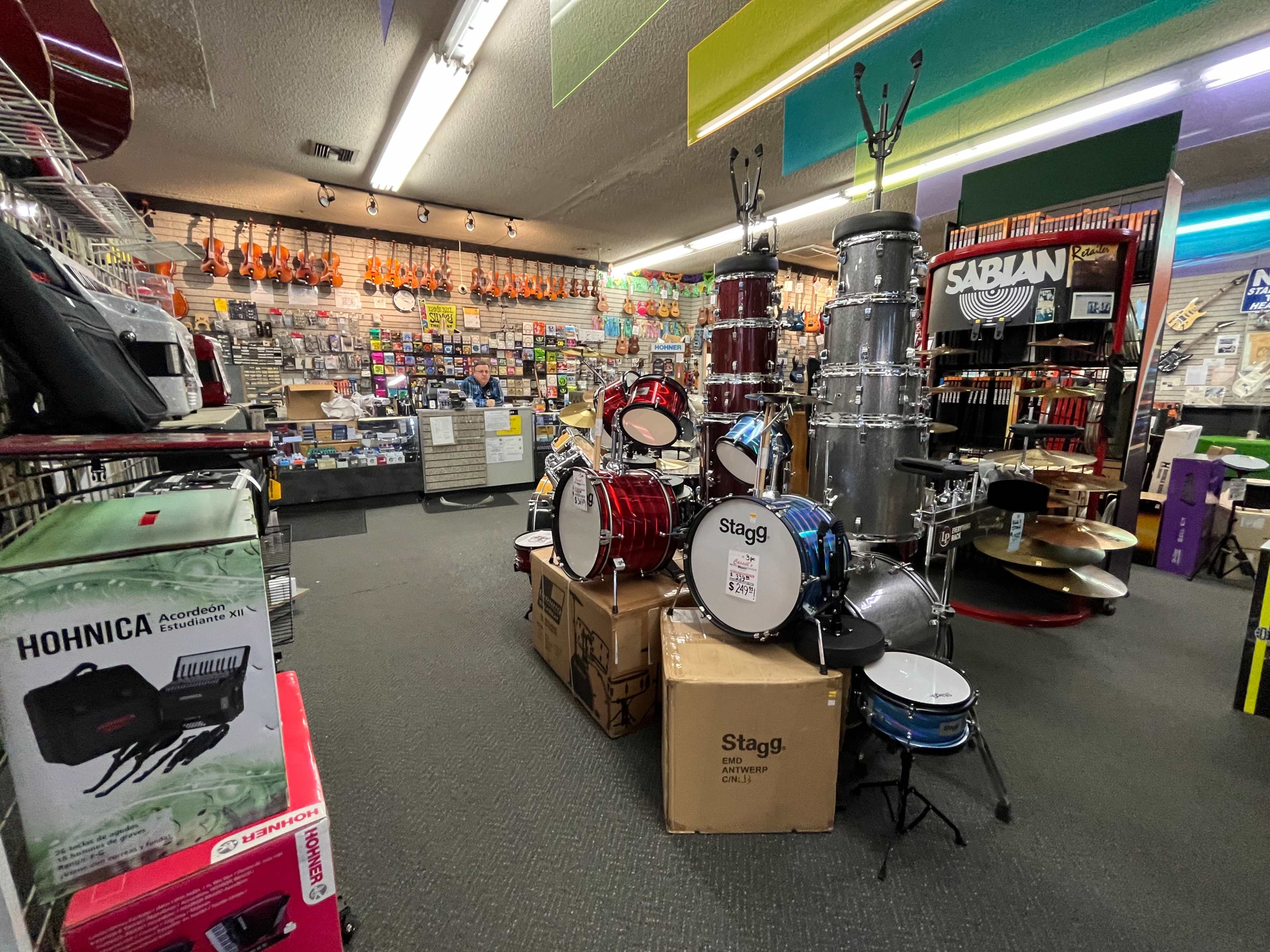 Mom and Pop Music Store, Los angeles, CA | Production | Peerspace