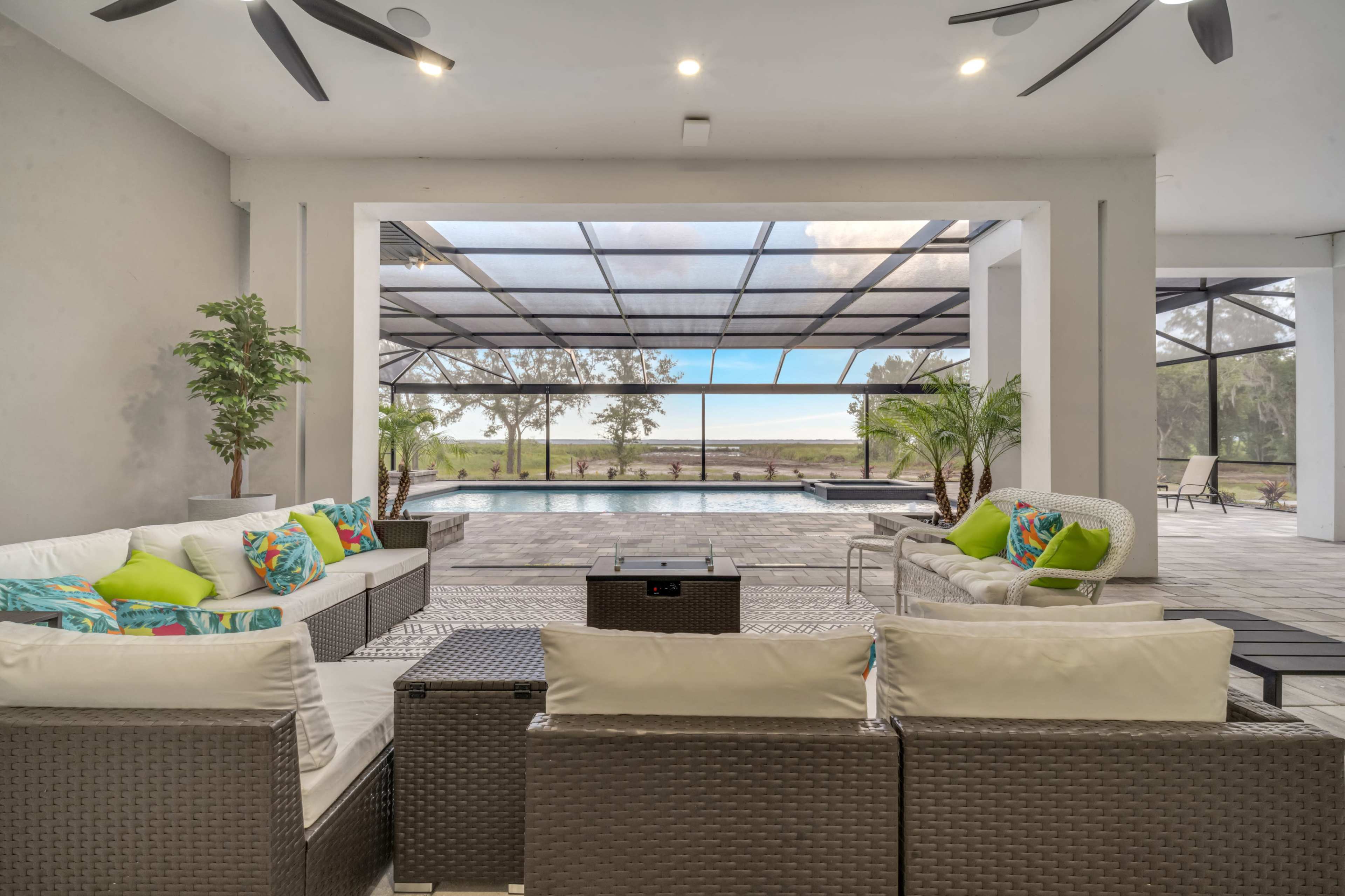 Lux Mansion, Kissimmee, FL | Event | Peerspace