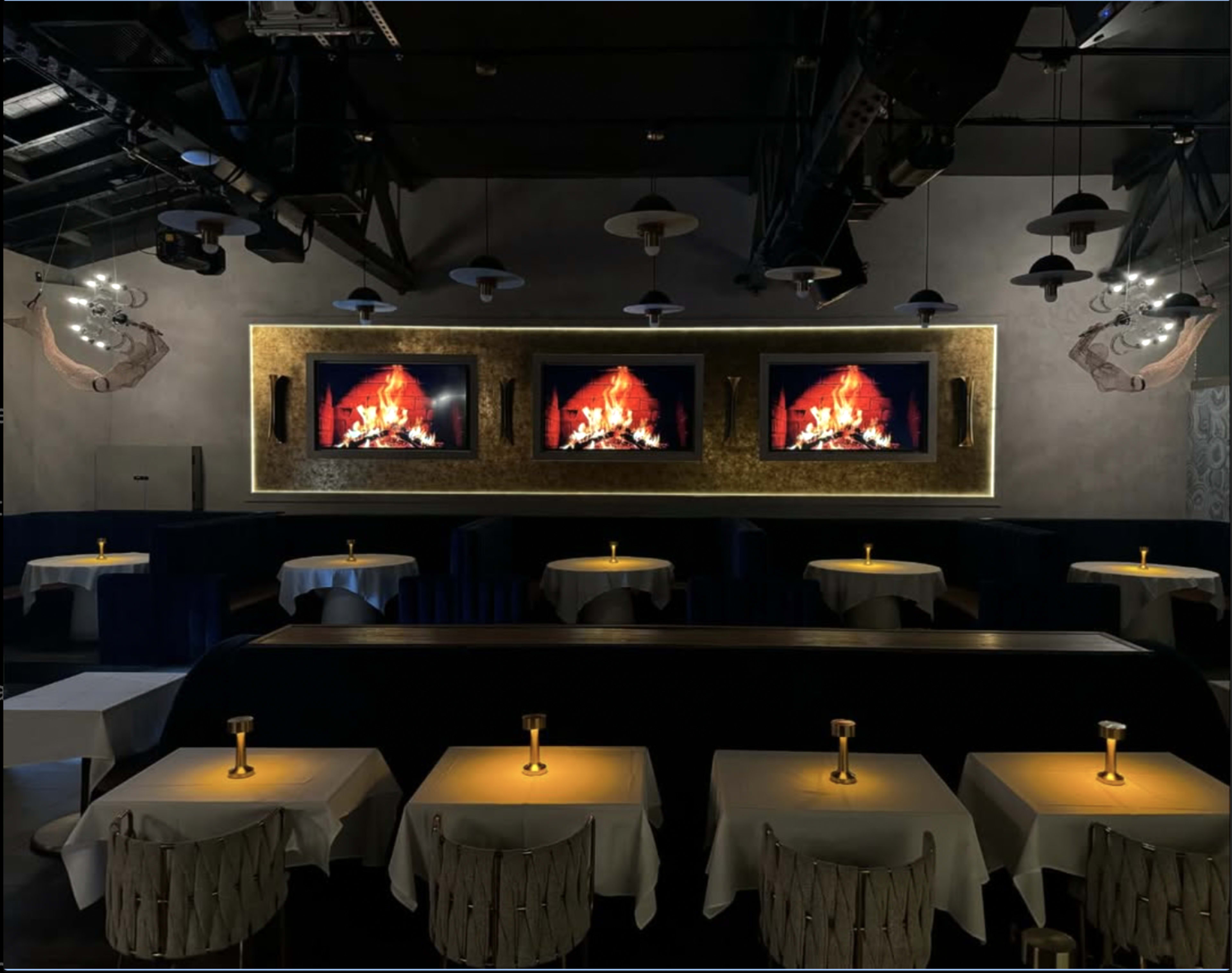 Status Restaurant | No outside light—ideal for photo and video shoots ...