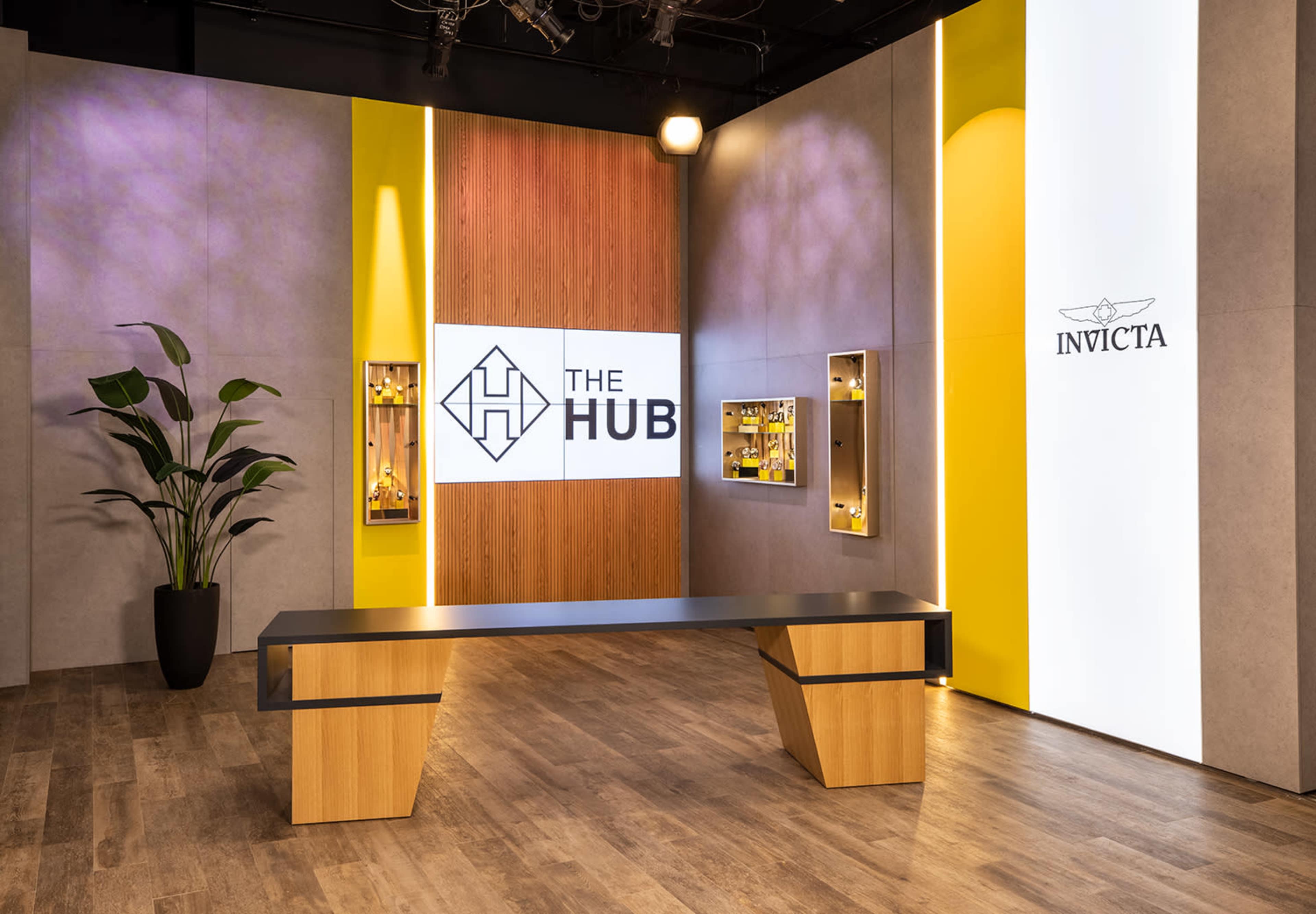 Private Versatile High End Studio, Hollywood, FL | Off-Site | Peerspace