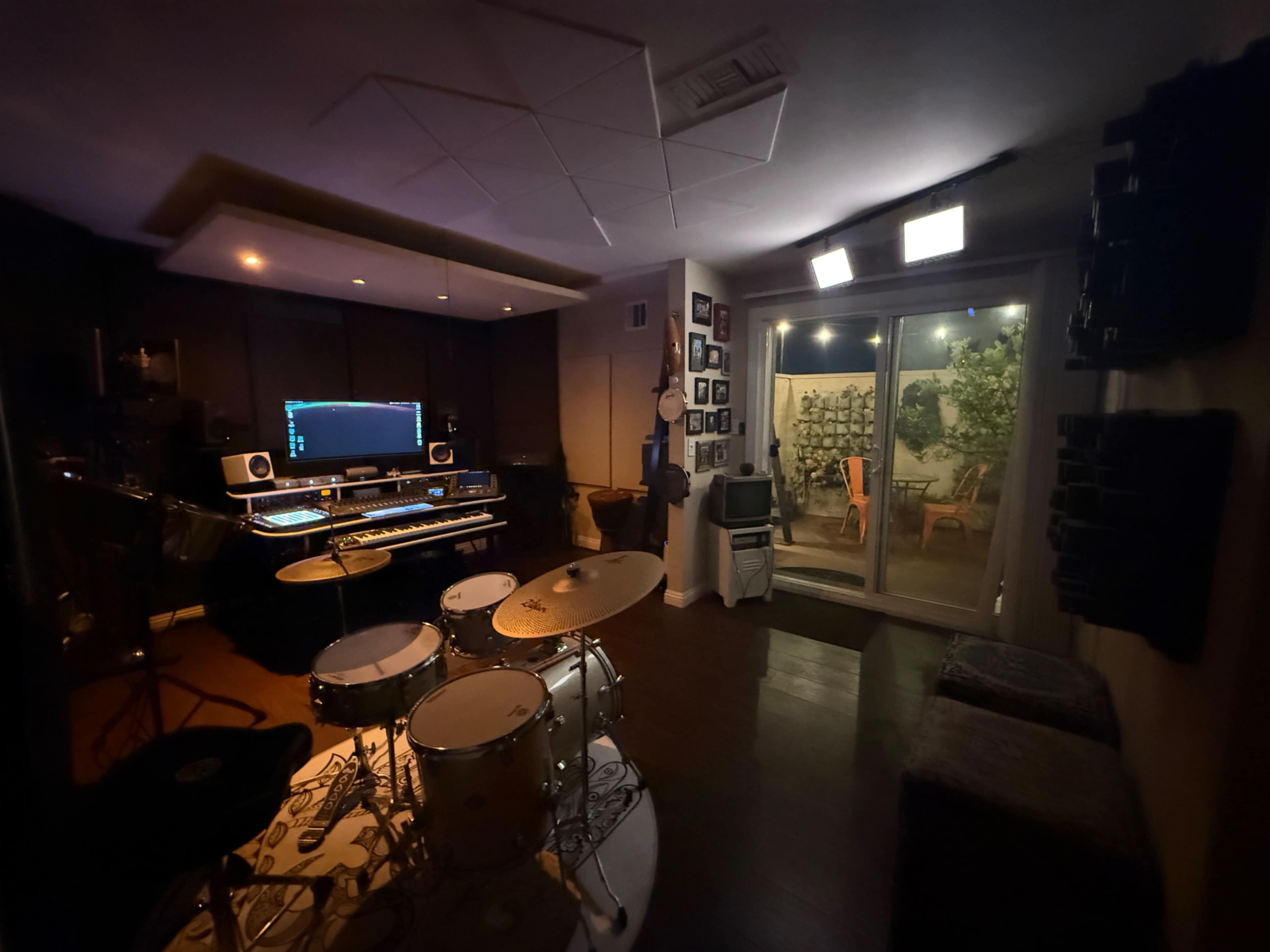 Cozy Loft-Level Home Recording Studio – Ideal for Vocals, Podcasts, ADR ...