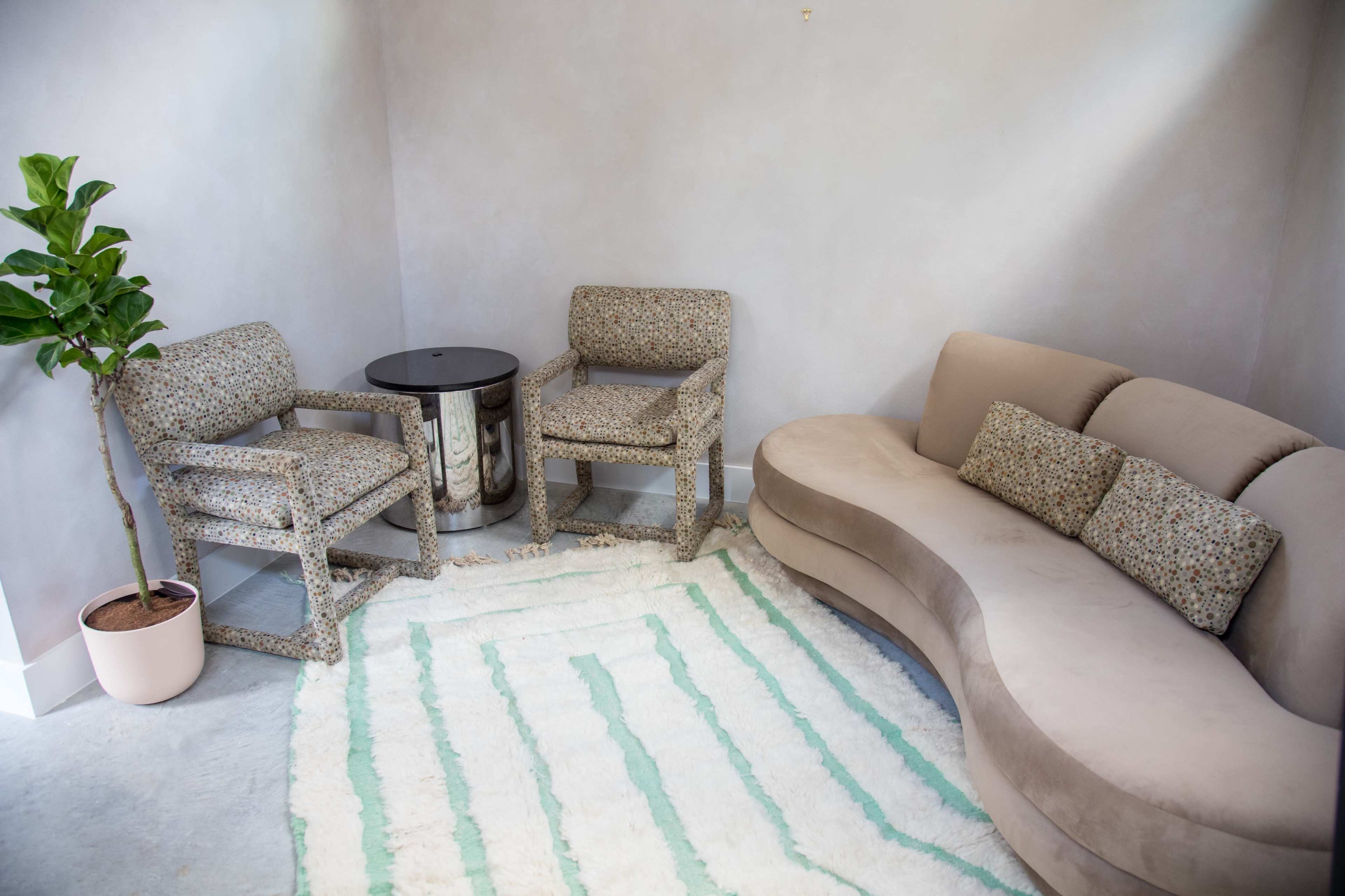 Beachbilly Studio | Loft photo studio, Austin, TX | Production | Peerspace