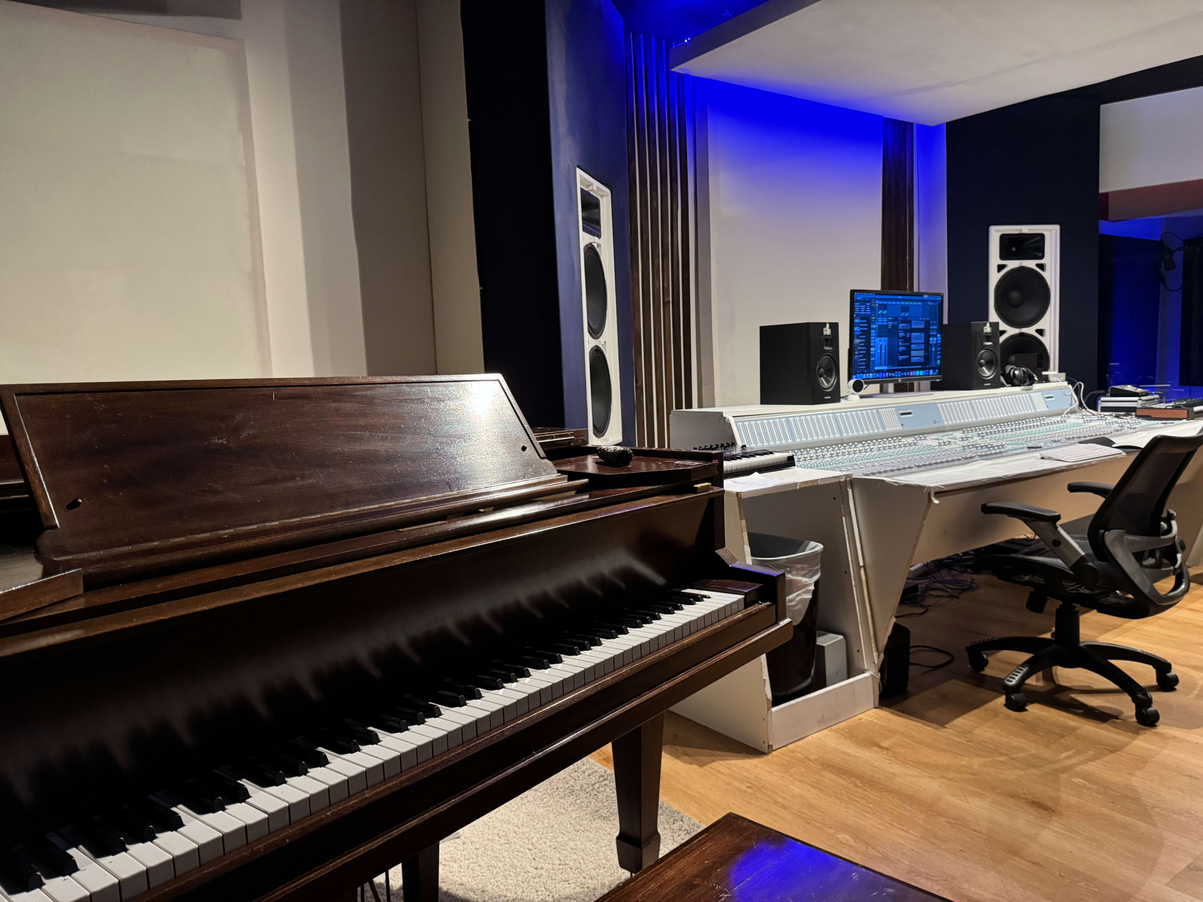 Aligned Sound | Universal City - Hollywood, hollywood, CA | Production ...