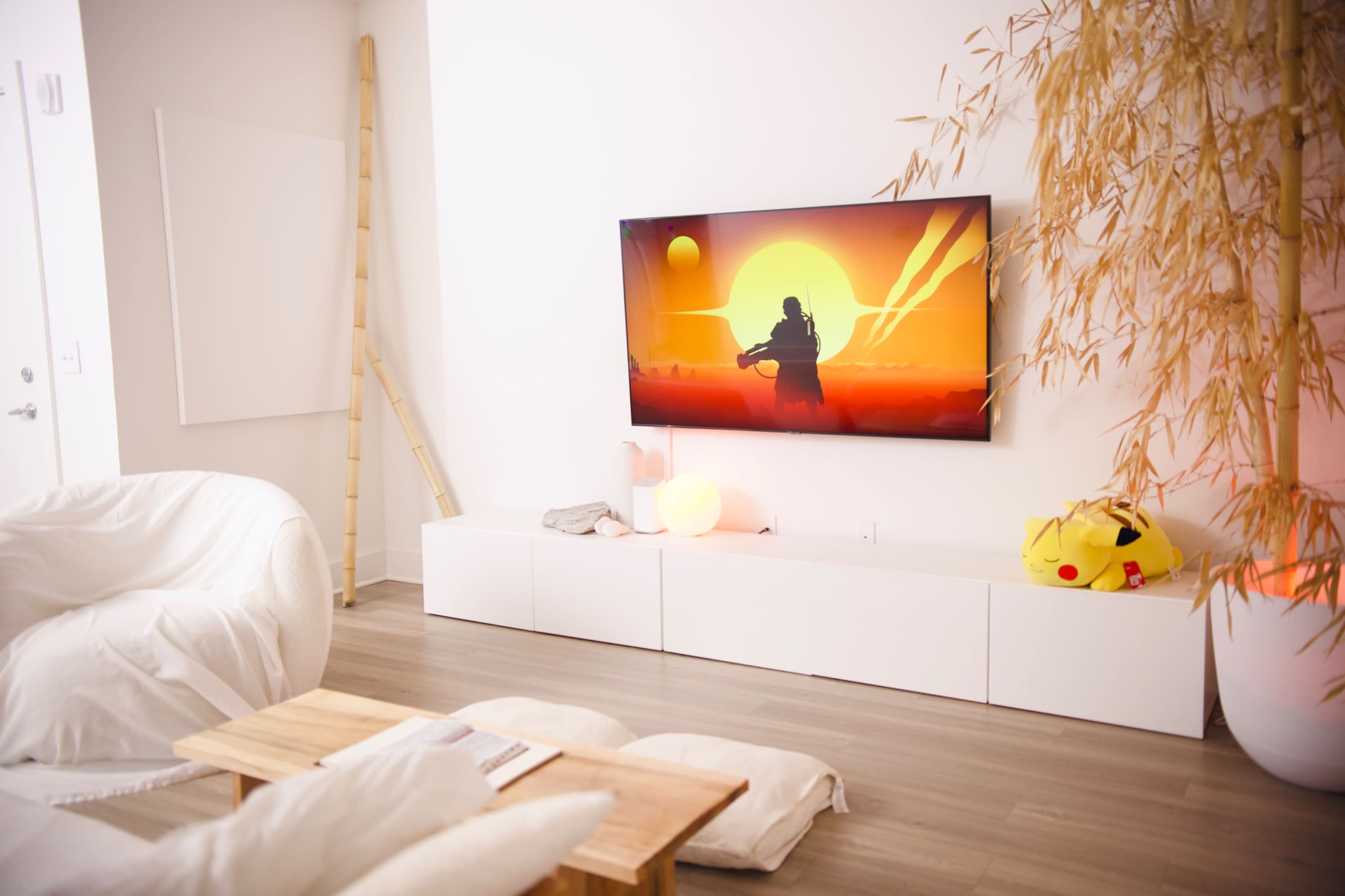 All white studio space (Apartment), Atlanta, GA | Production | Peerspace